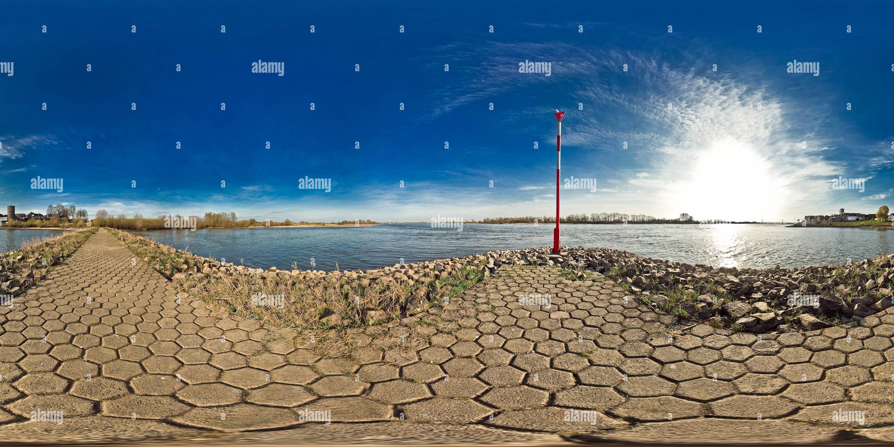 360° view of Rees am Rhein - Alamy