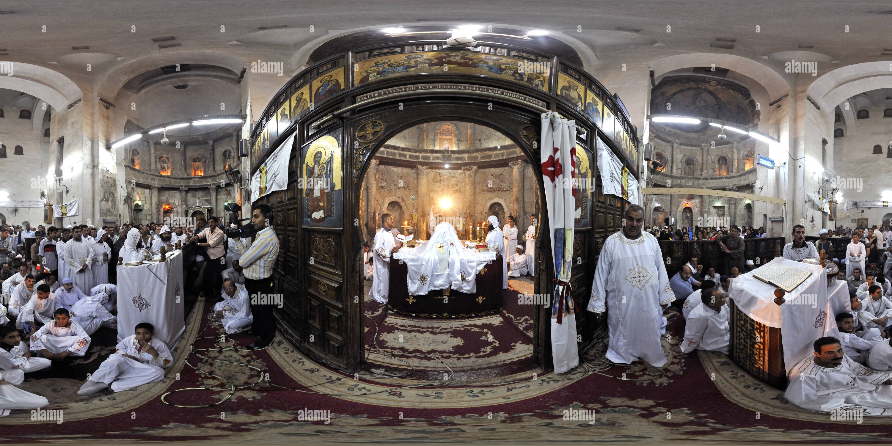 White monastery egypt sohag hi-res stock photography and images - Alamy