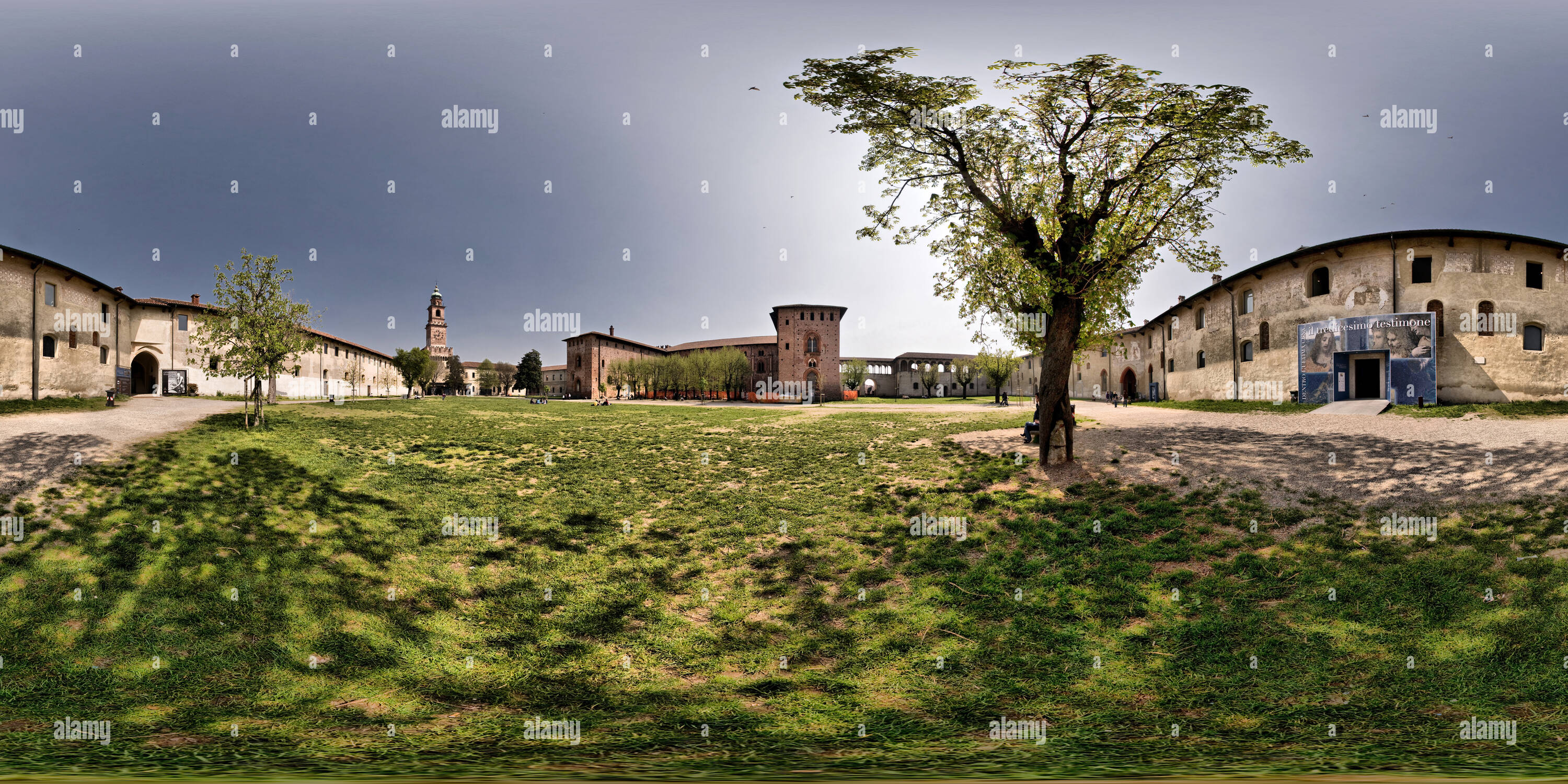 Castello di vigevano hi-res stock photography and images - Alamy