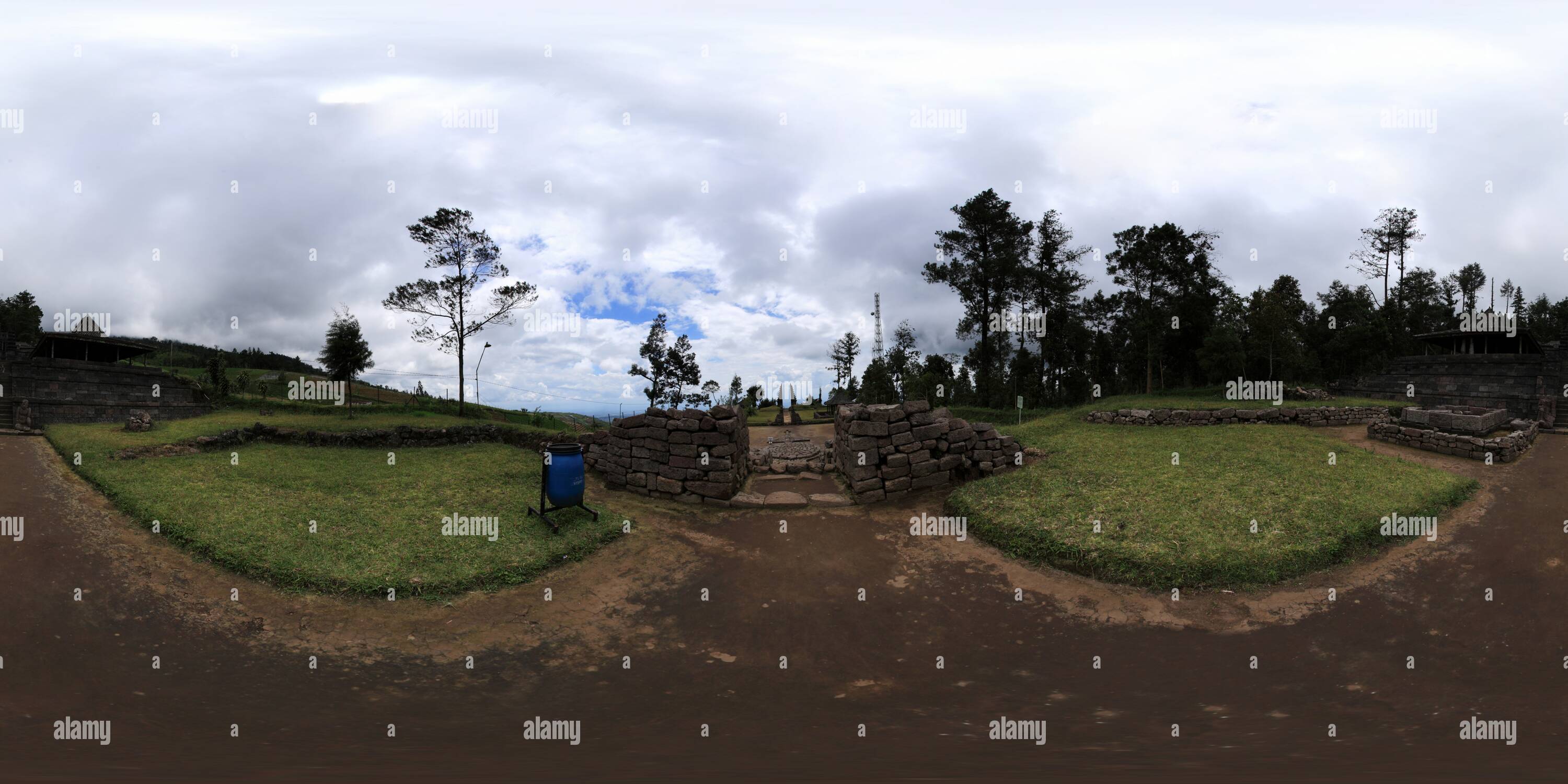 Cetho temple hi-res stock photography and images - Alamy