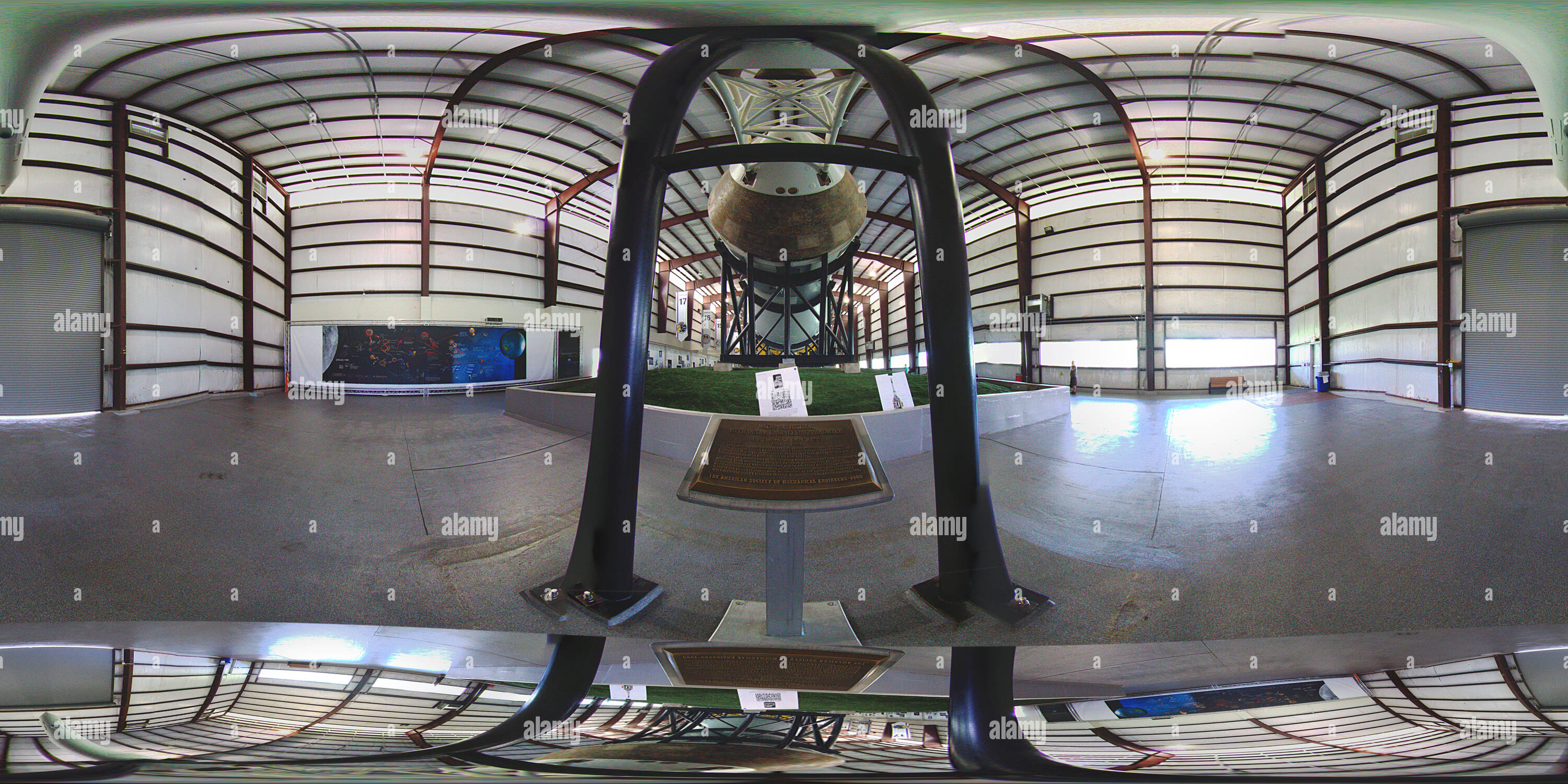360° view of Rocket Park - Saturn V rocket - Apollo command module - Alamy