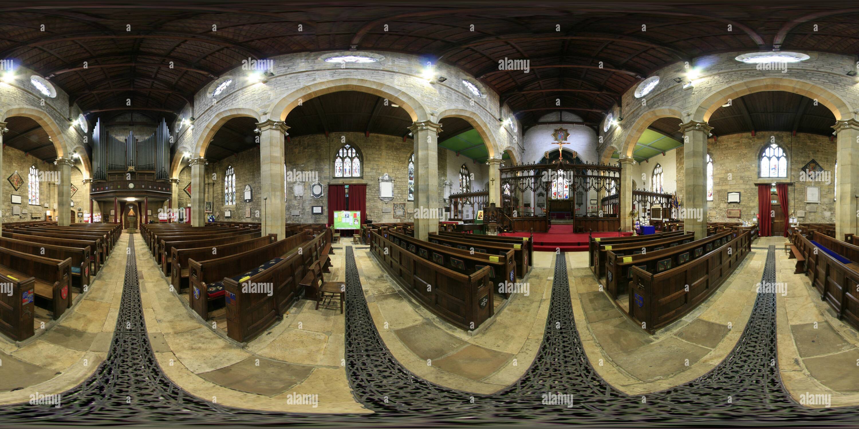 St swithunss church hi-res stock photography and images - Alamy