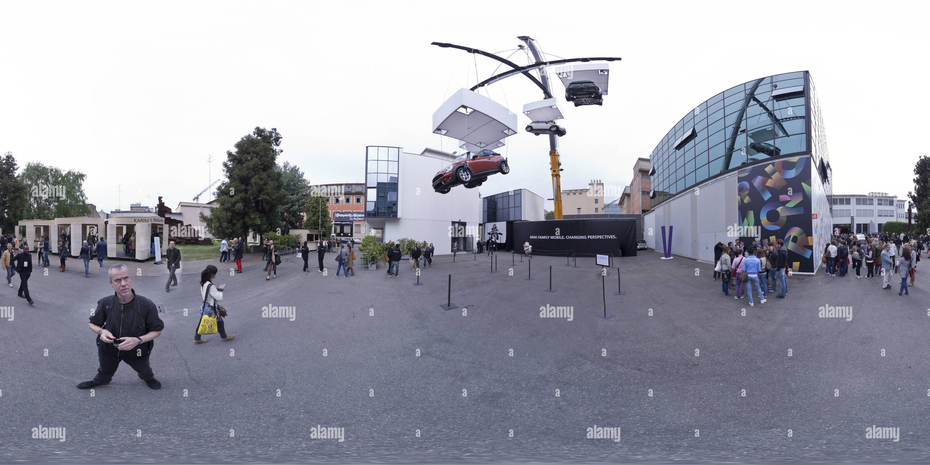 360° view of Temporary Museum for new Design - Alamy