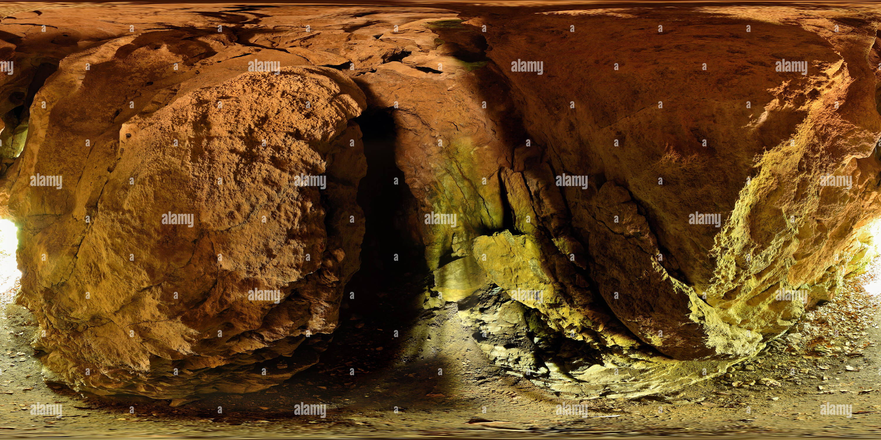 360° view of Slovakia: Trencianske Teplice Jaskyna pod Jelenom interior ...