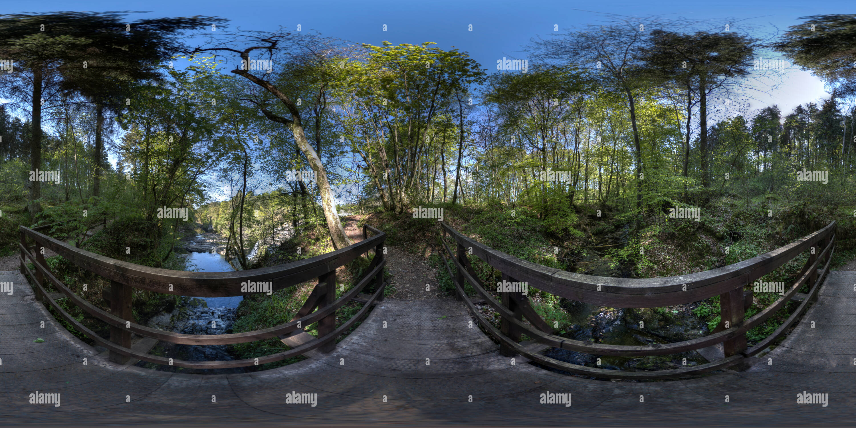 Bonnington bridge hi-res stock photography and images - Alamy