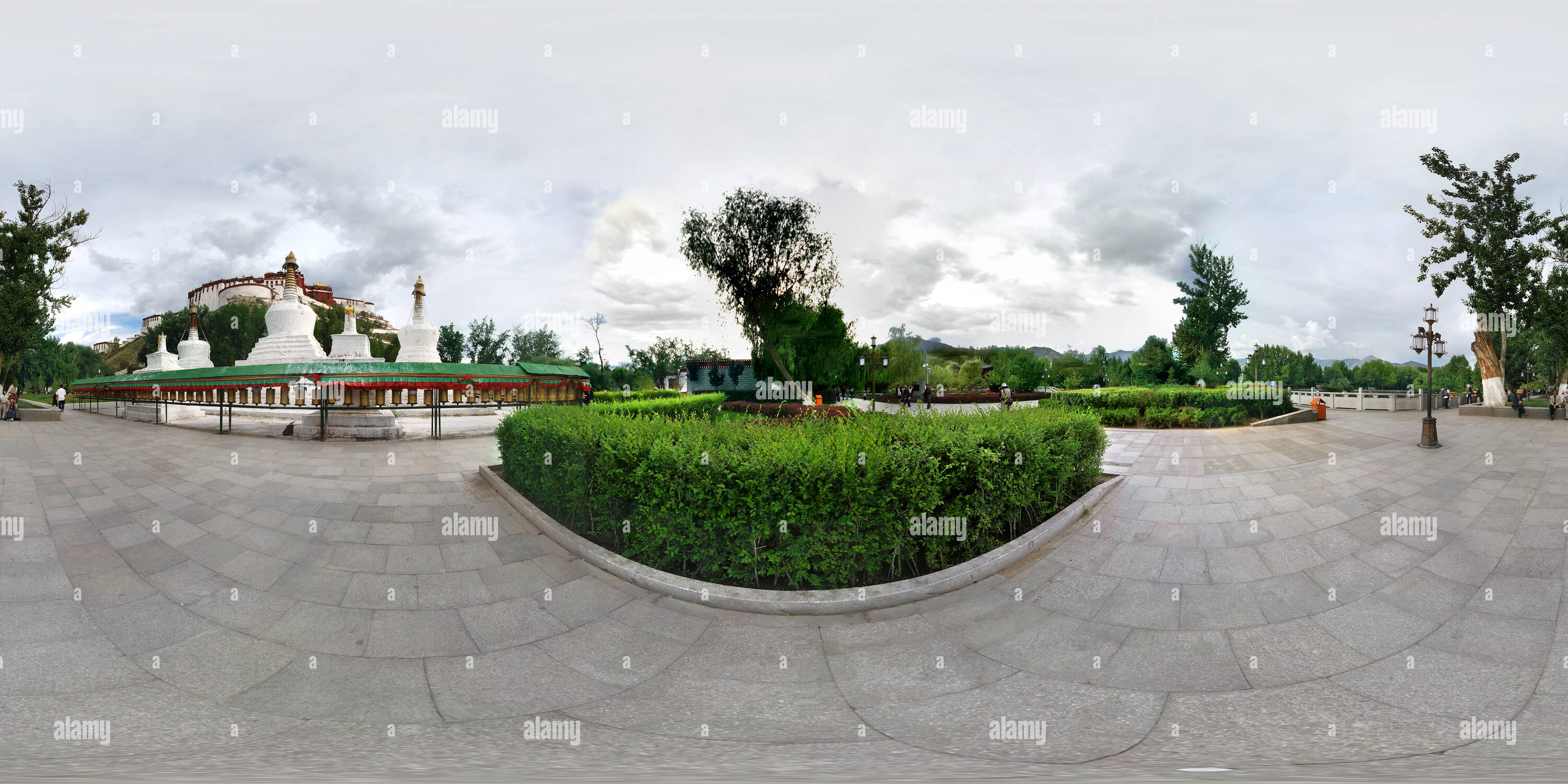 360° view of the white tower in Zong Jiaolu Kang park Potala palace - Alamy