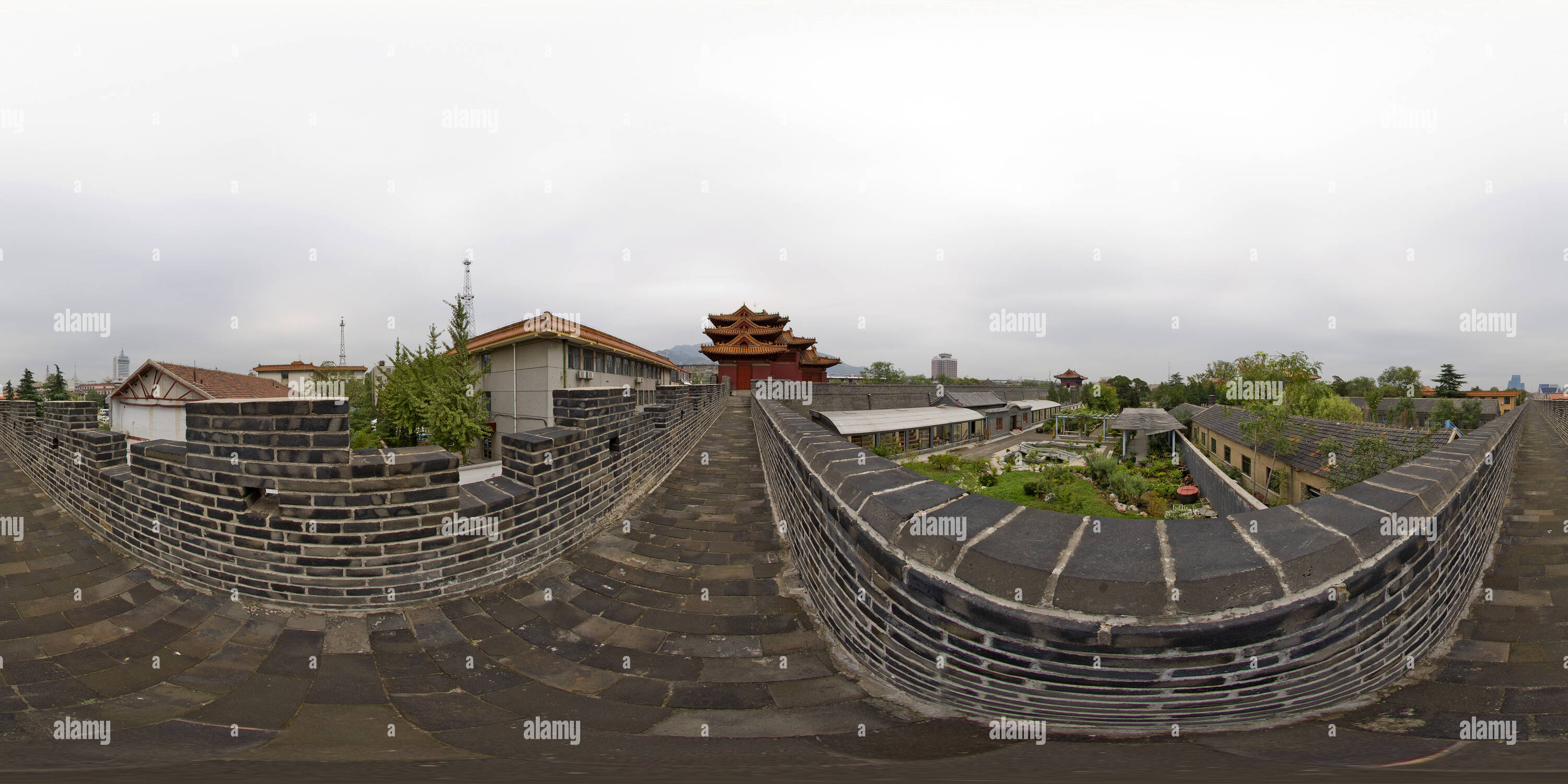 360° view of Tai'an City - Dai Temple - Dry Floor - West Gate wall - Alamy