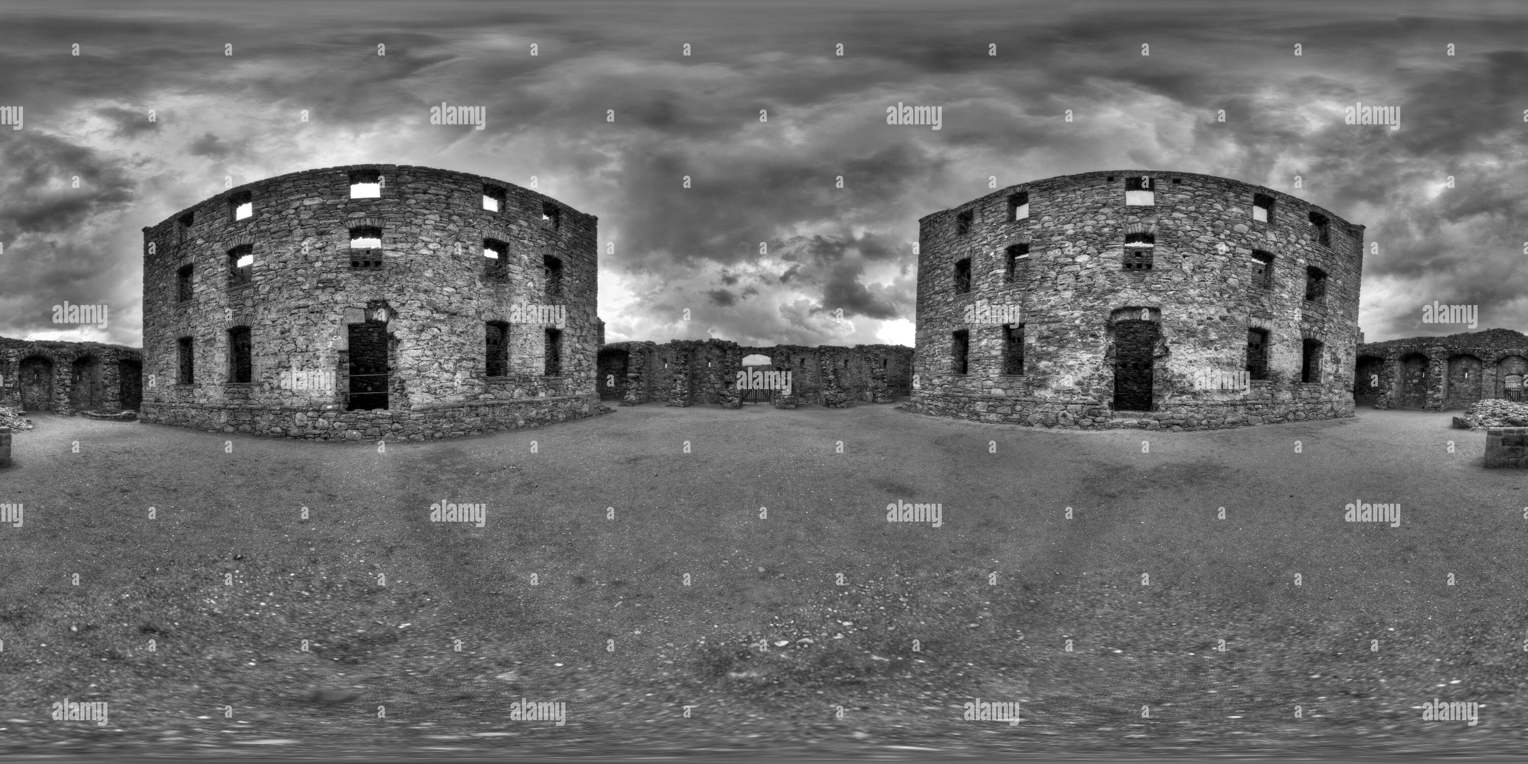 360° view of Ruthven Barracks, Scotland - Alamy