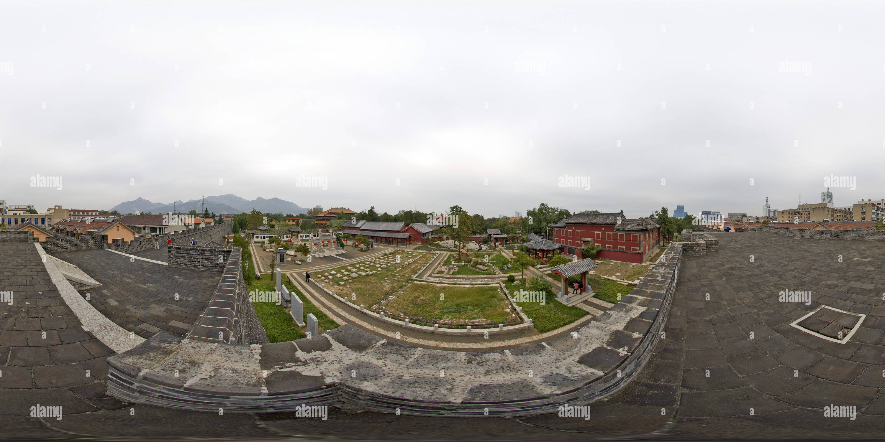 360° view of Tai'an City - Dai Temple - Yuhua Road House - Alamy