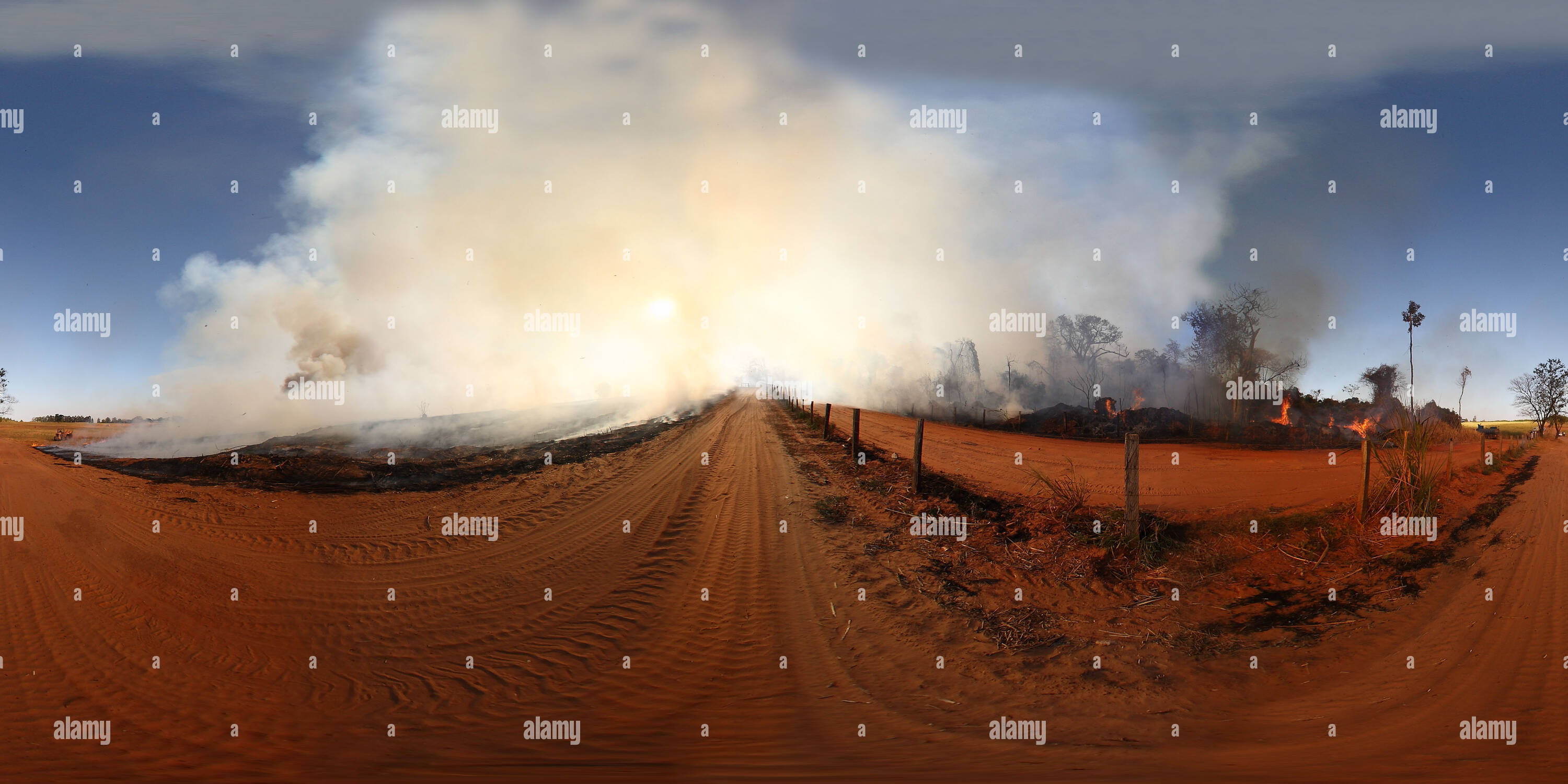 Farm wildfire hi-res stock photography and images - Alamy