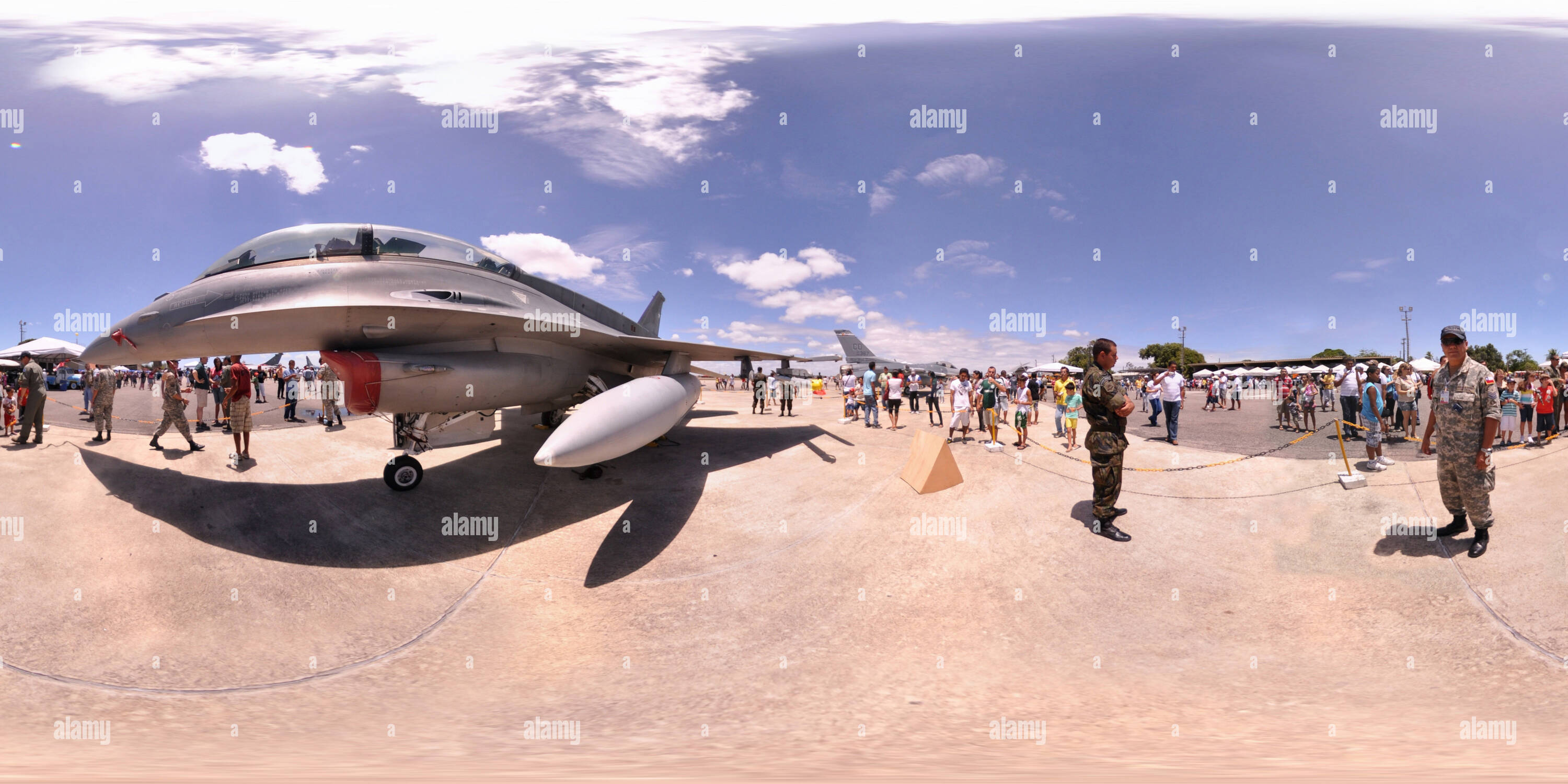 360° view of CRUZEX 2010 - Exhibition of f16 fighter plane - Alamy