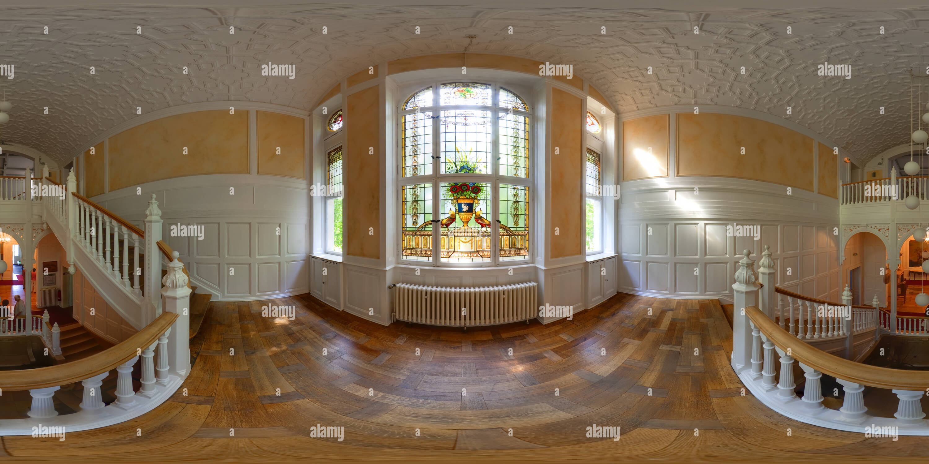 360° view of Frankfurt-Sindlingen Villa Meister Treppenhaus - Alamy