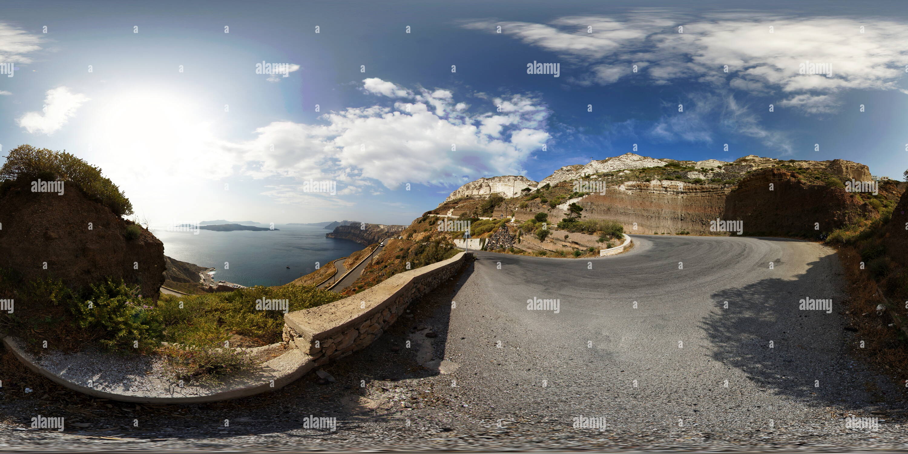 360° view of Greece Santorini Road to port of Athinios - Alamy
