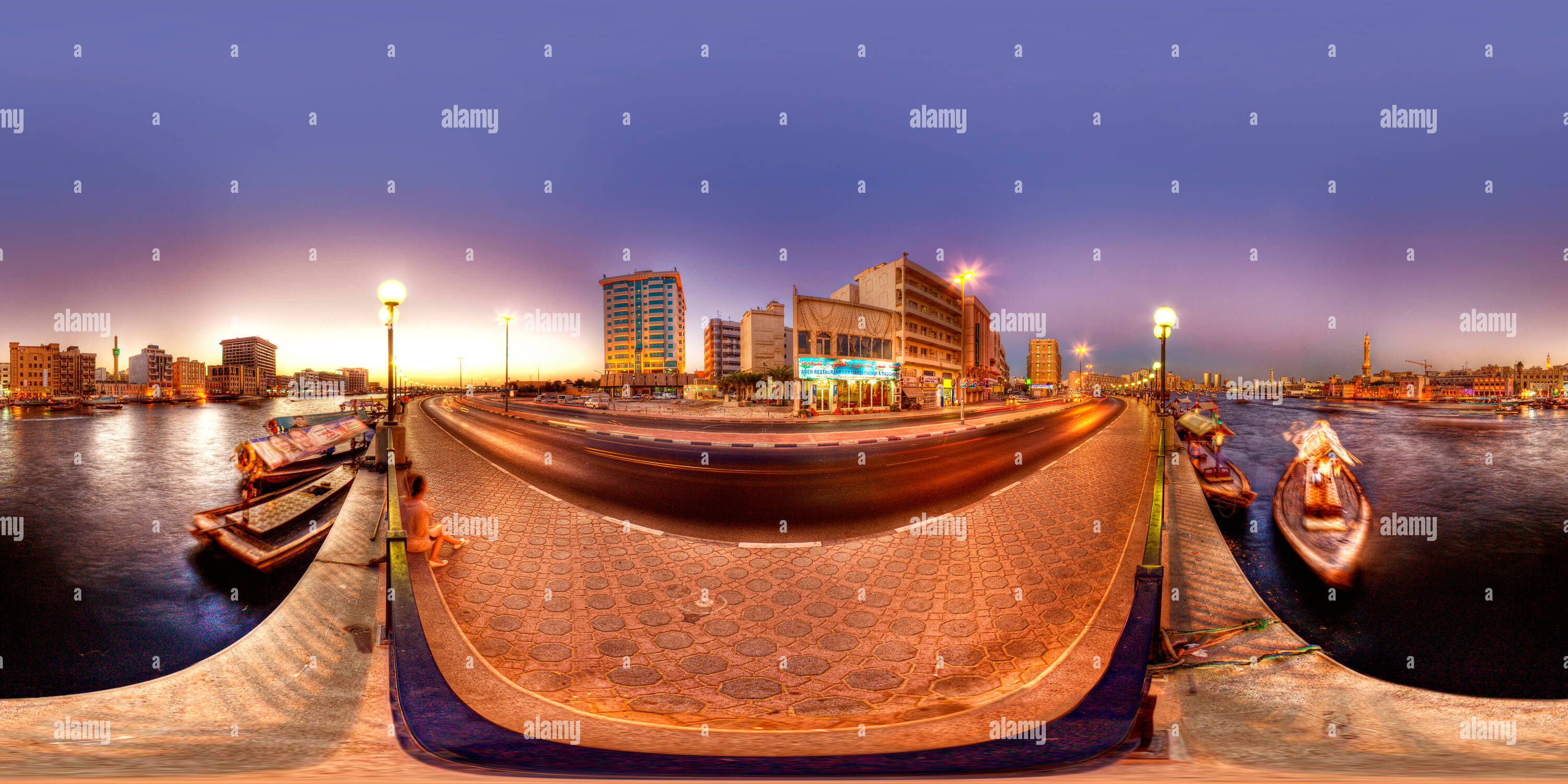 360° view of dubai. creek bastakiya - Alamy