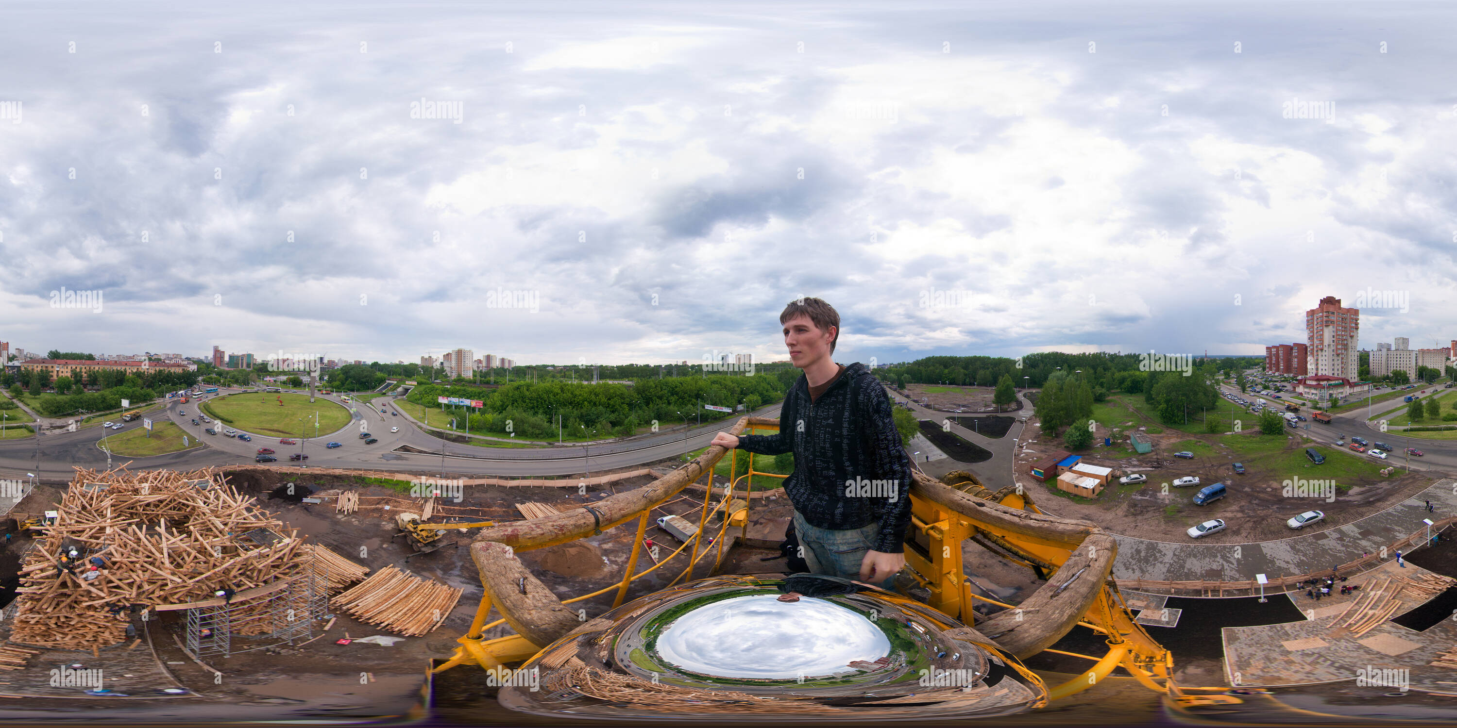 360° view of Art-object by N.Polisskiy: Permskie vorota - Alamy