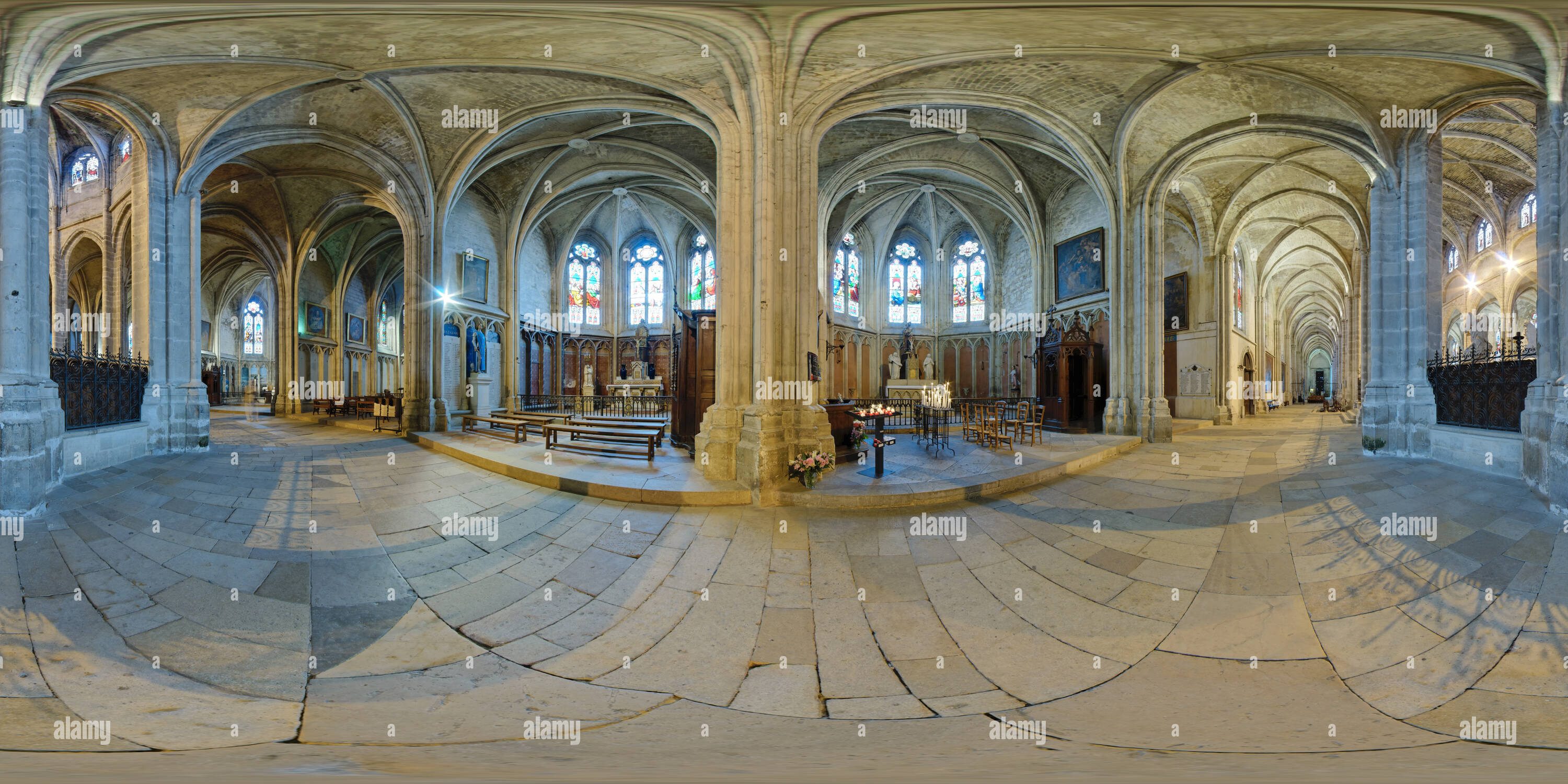 Deambulatoire hi-res stock photography and images - Alamy