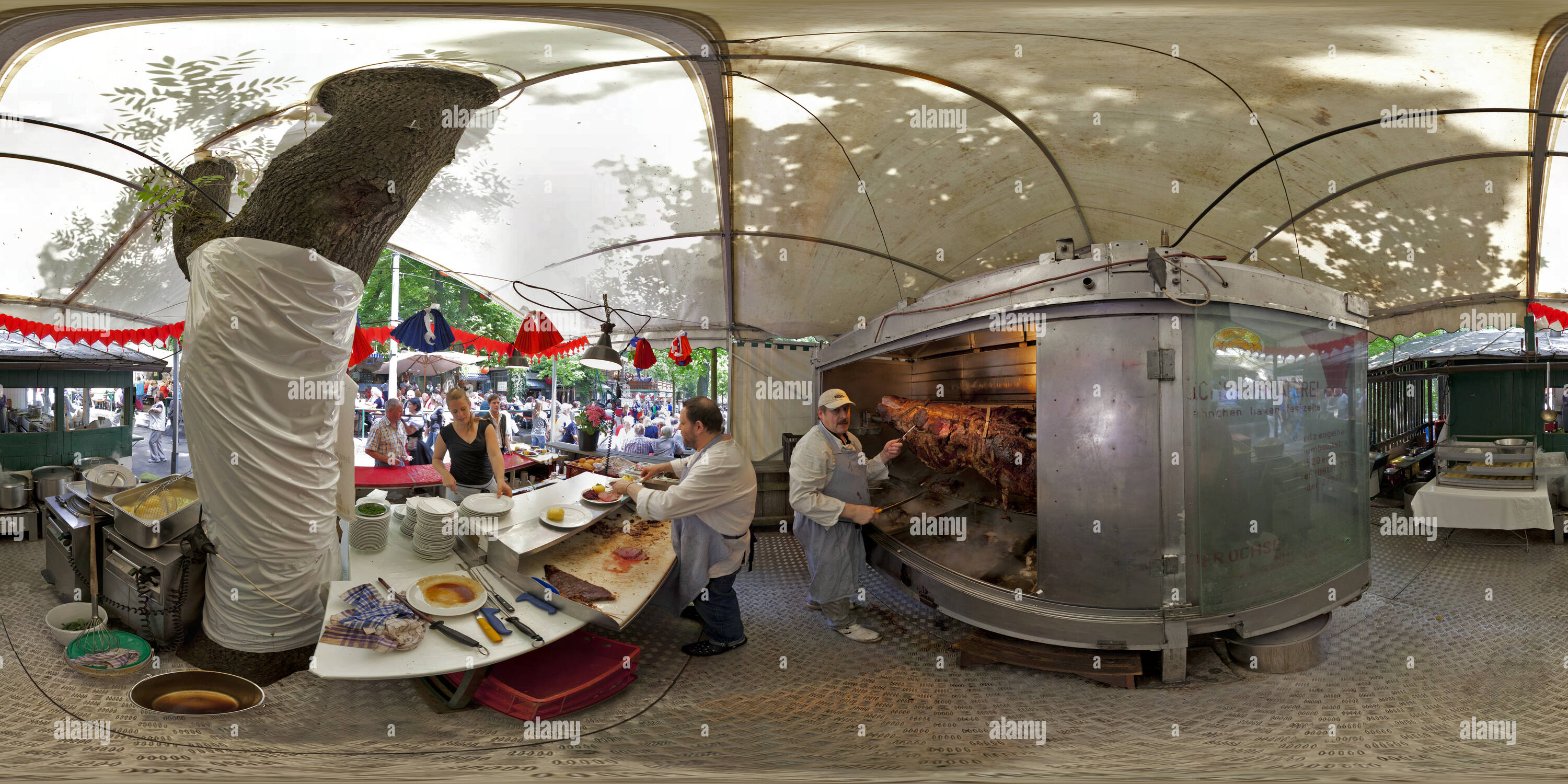 360° view of Bergkirchweih - Ox - Alamy