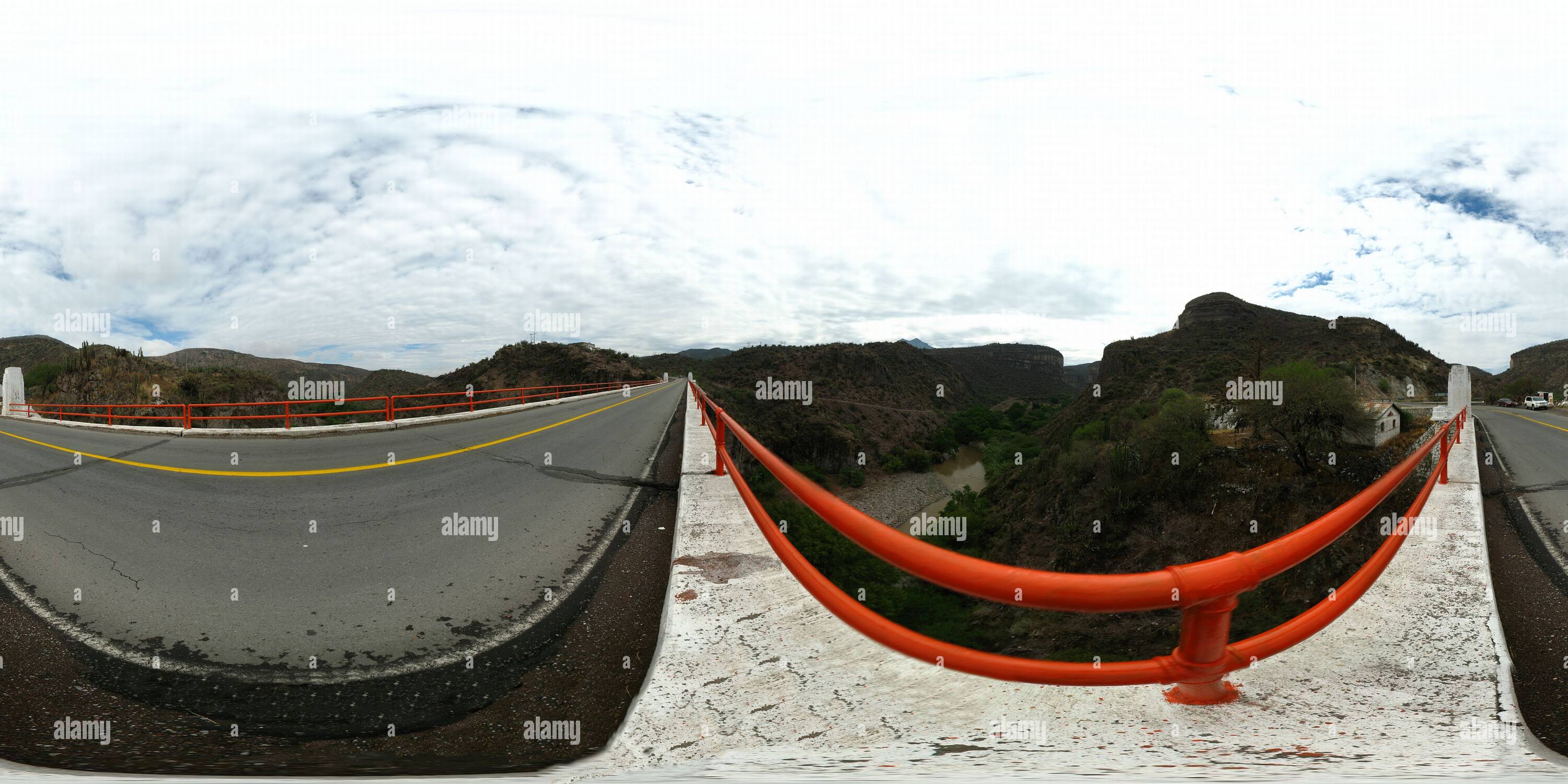 360° view of Rio Tula, puente Tasquillo, Hidalgo - Alamy
