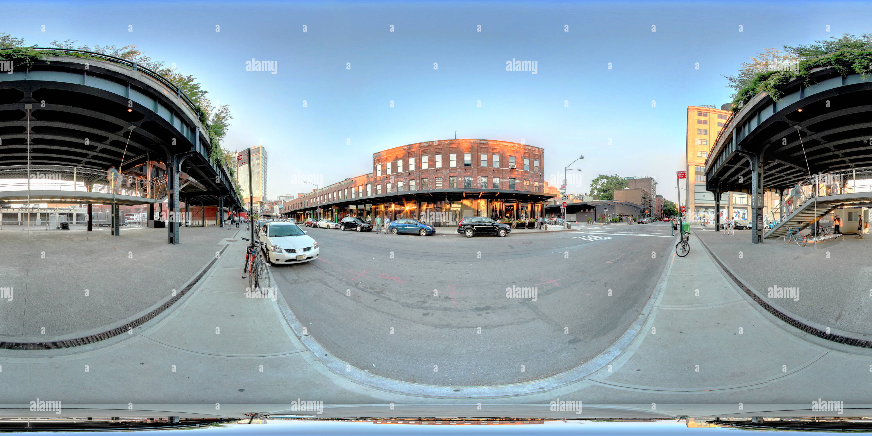 360° view of June2011 High Line - Alamy