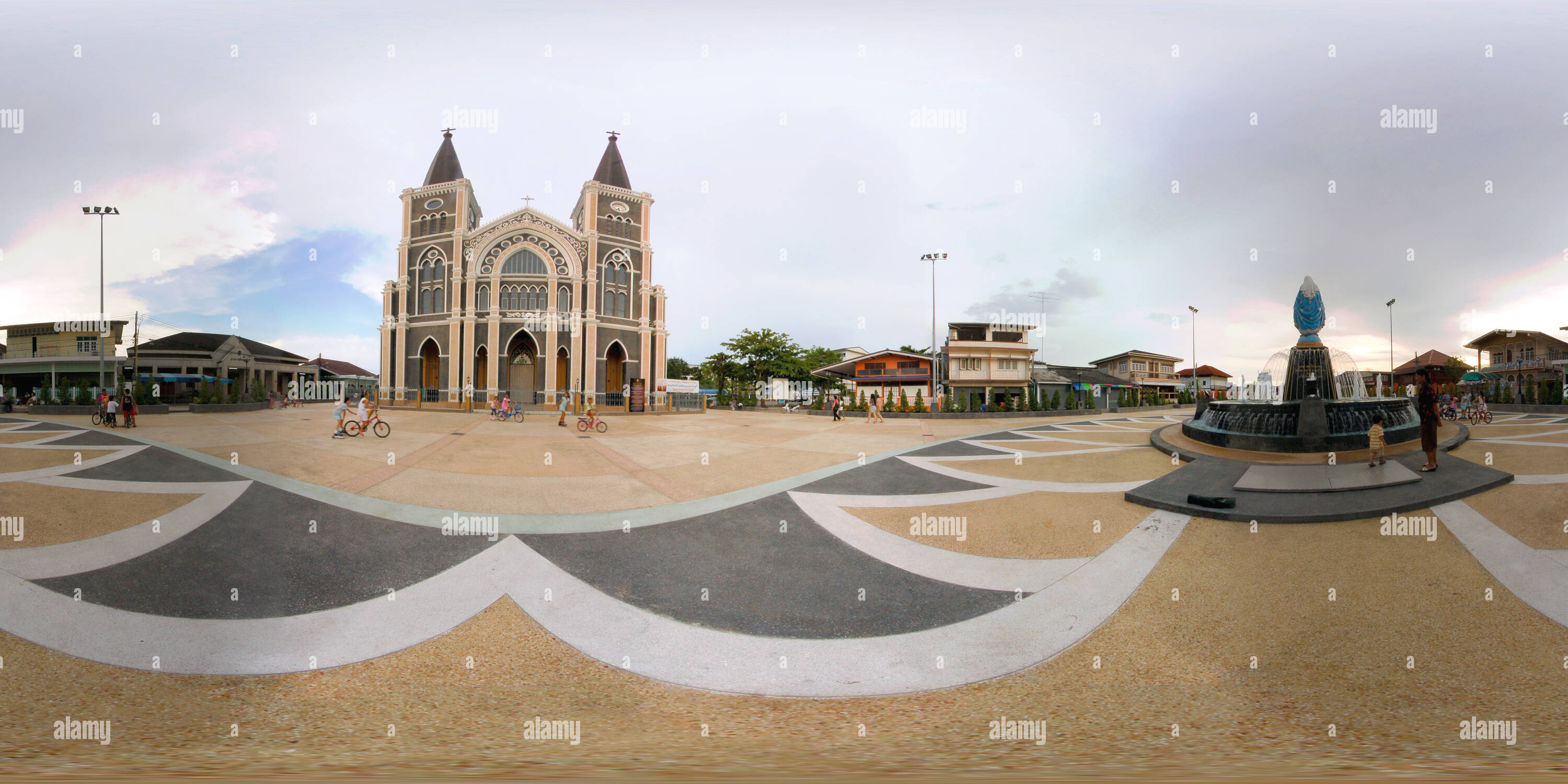 360° view of Roman Catholic Church Chanthaburi - Alamy