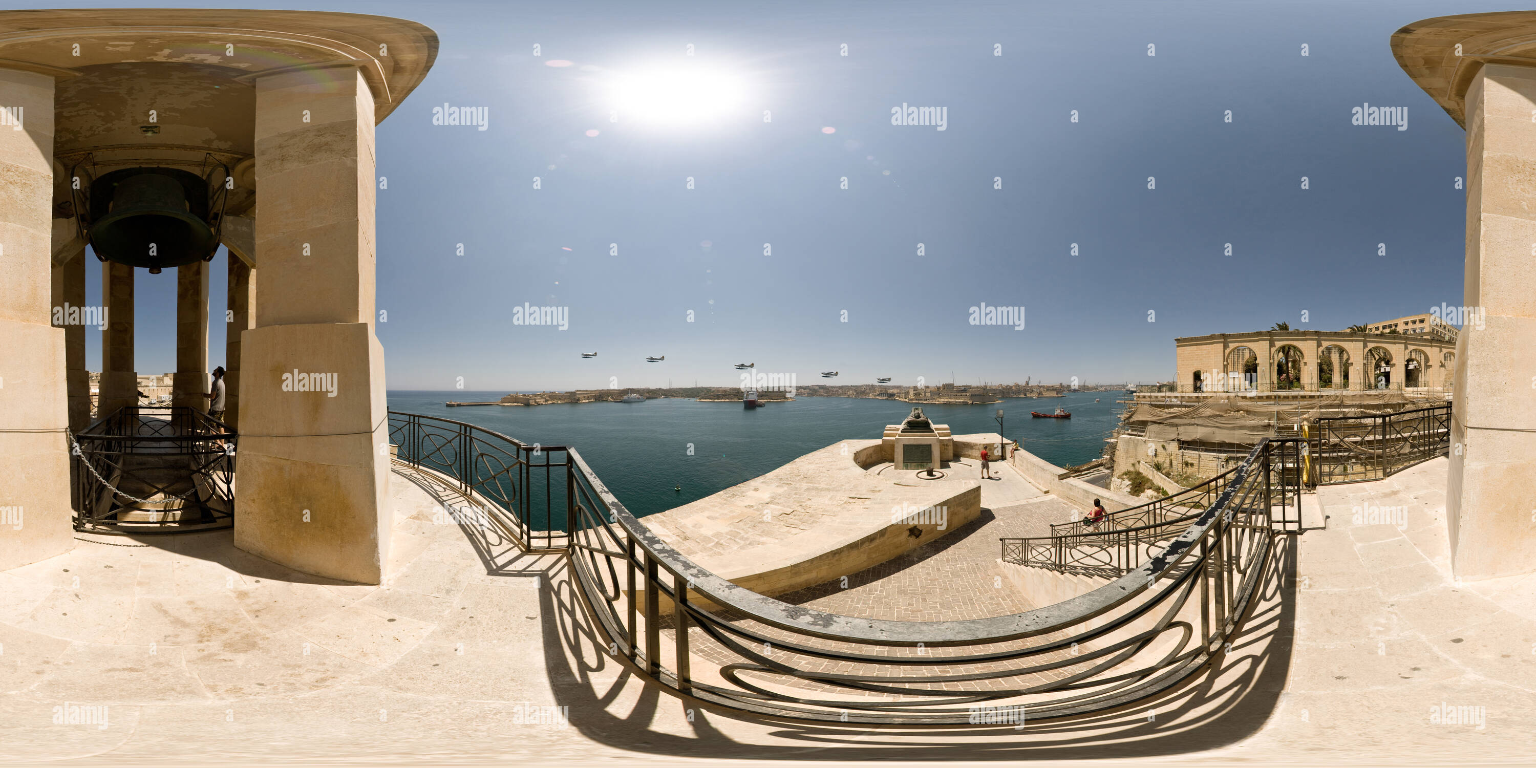 360° view of Valletta harbor view from Siege Bell War Memorial - Alamy