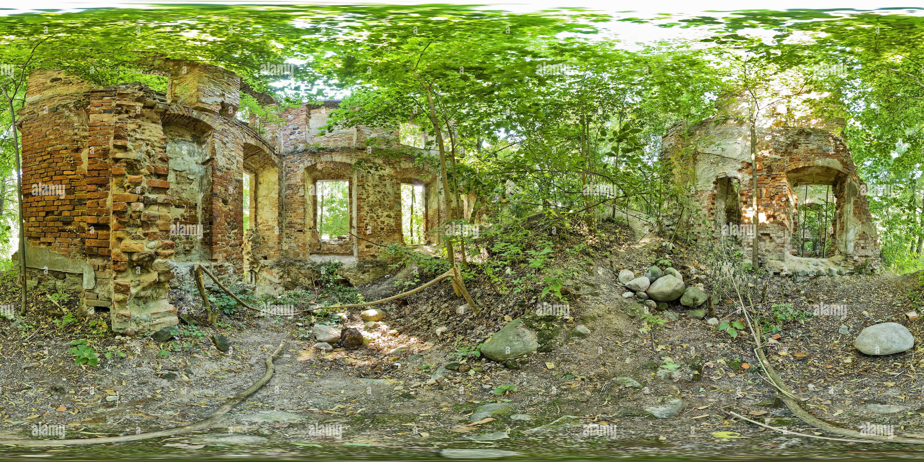 360° view of Ruins of manor house in Mirocin Gorny - Alamy