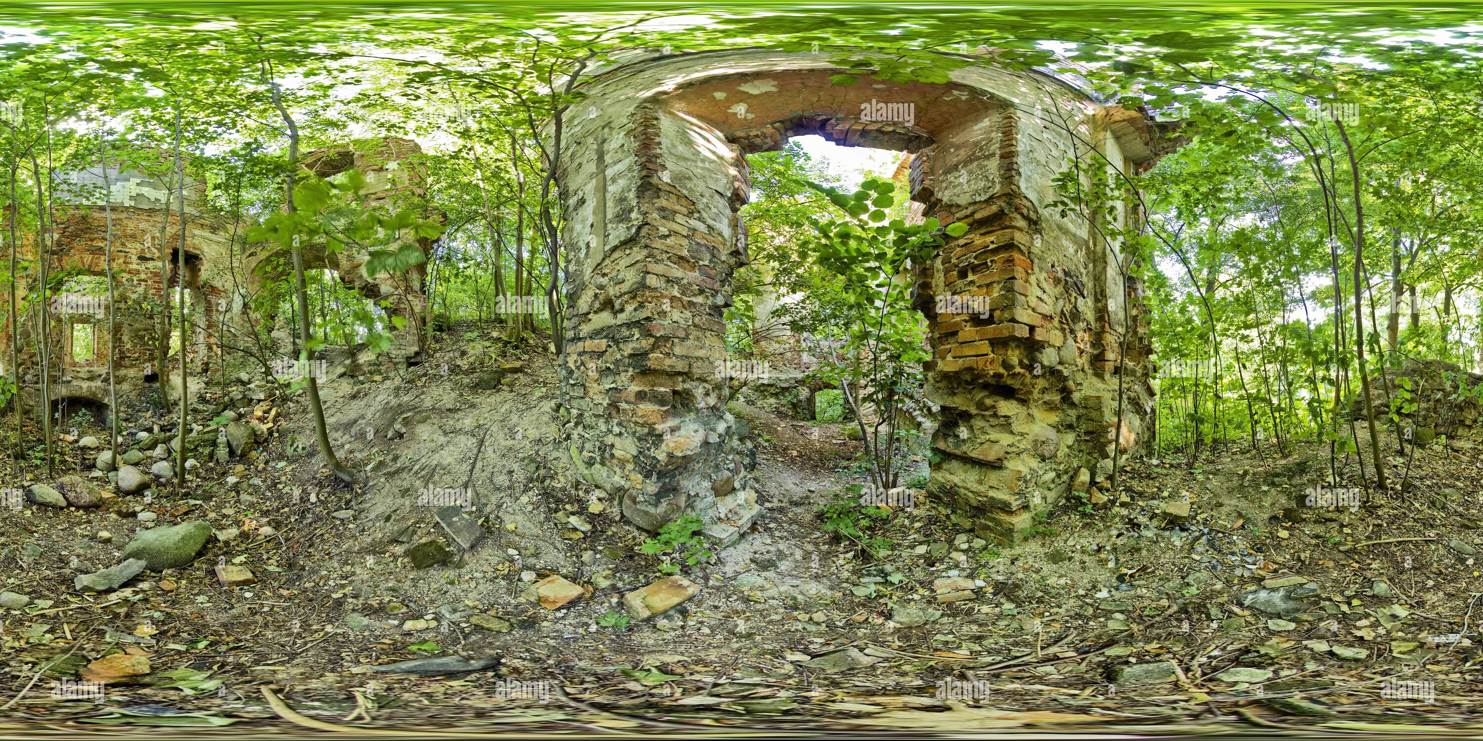 360° view of Ruins of manor house in Mirocin Gorny - Alamy