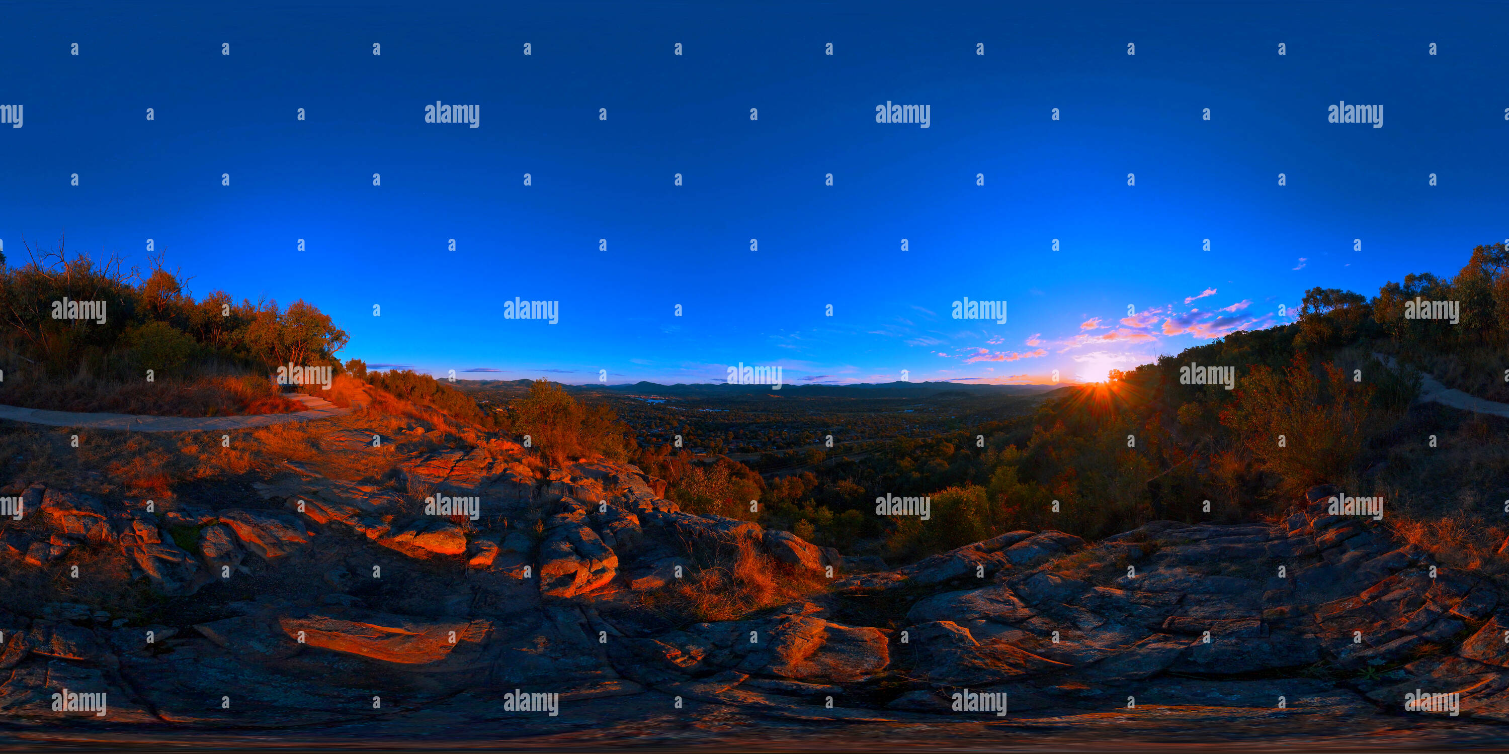 360° view of Canberra - Mt Taylor Sunset - Alamy