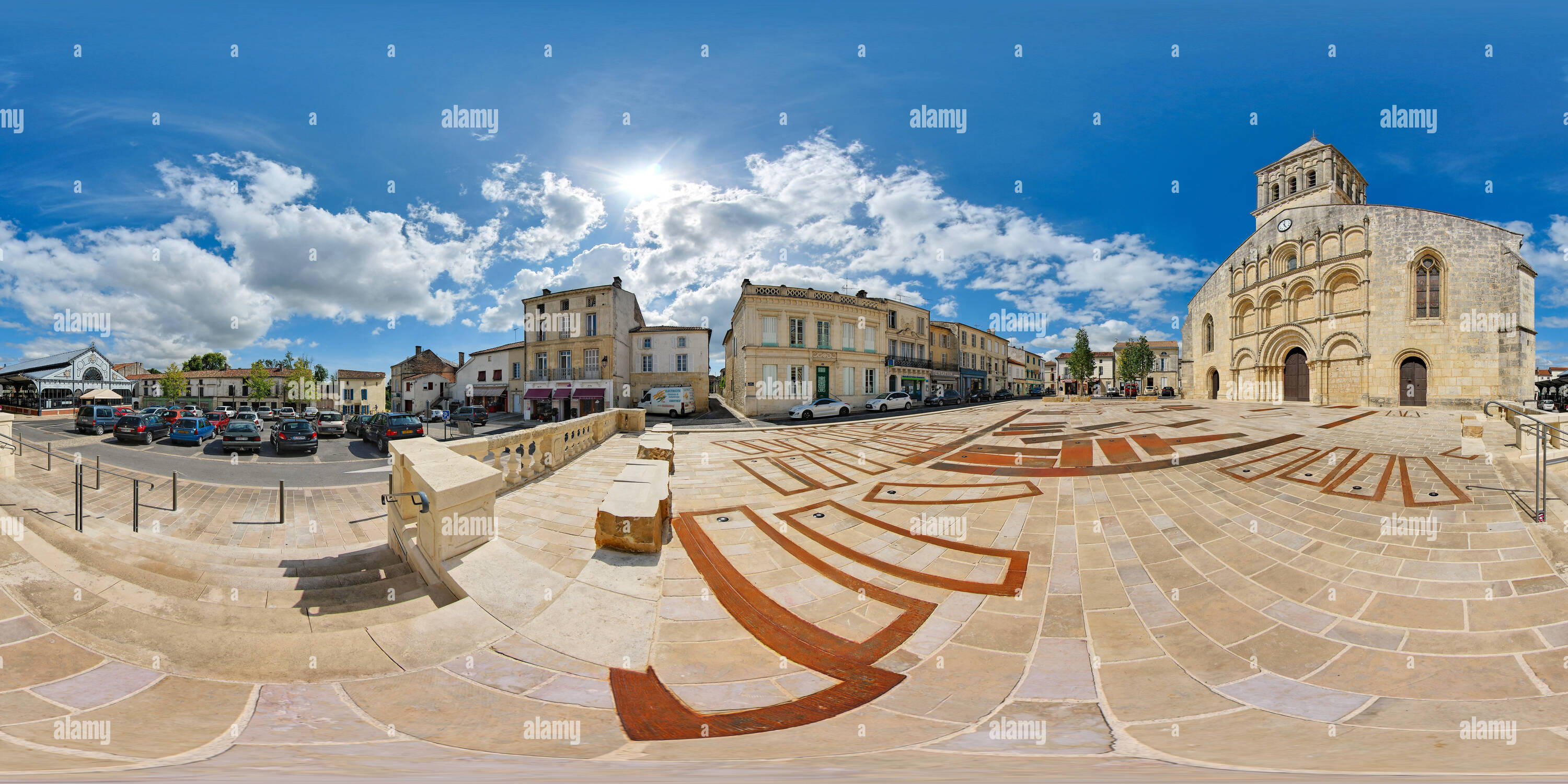 Jonzac hi-res stock photography and images - Alamy