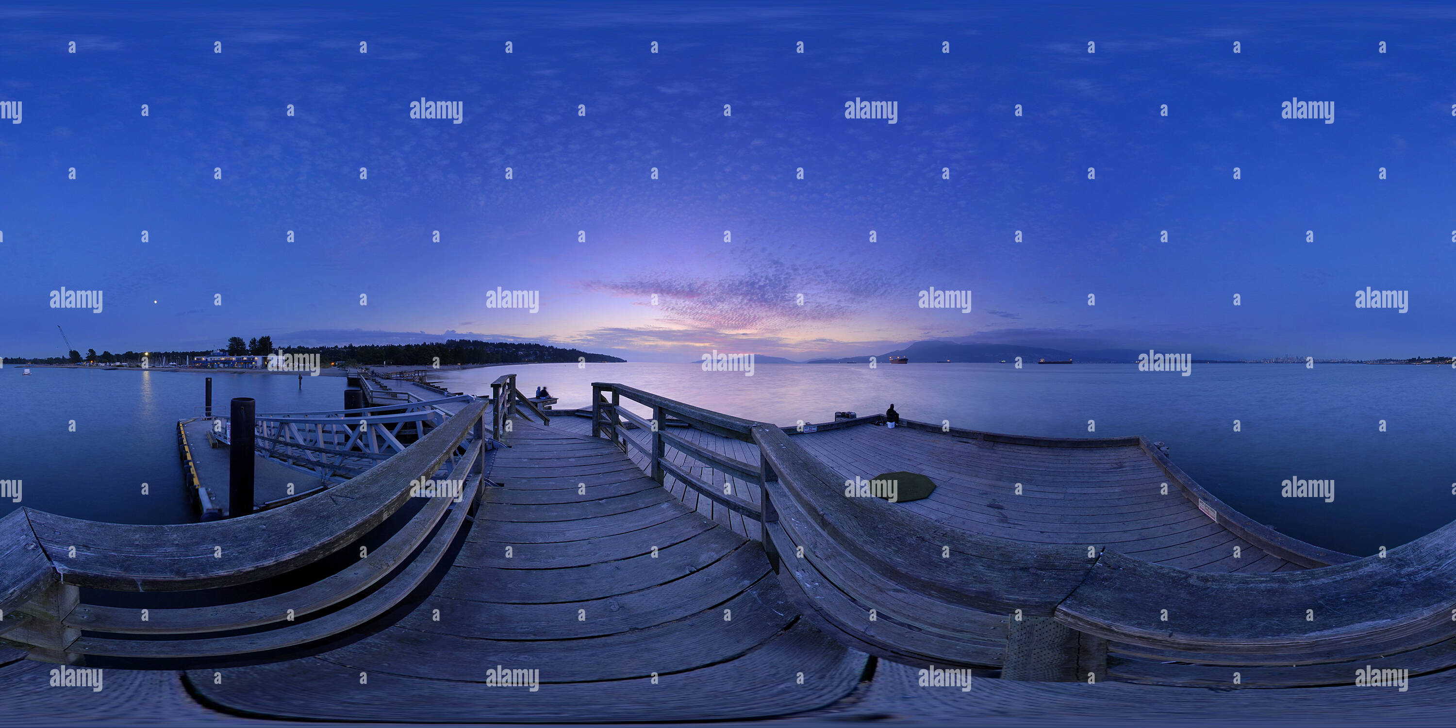 360° view of English Bay and Burrard Inlet, Vancouver - Alamy