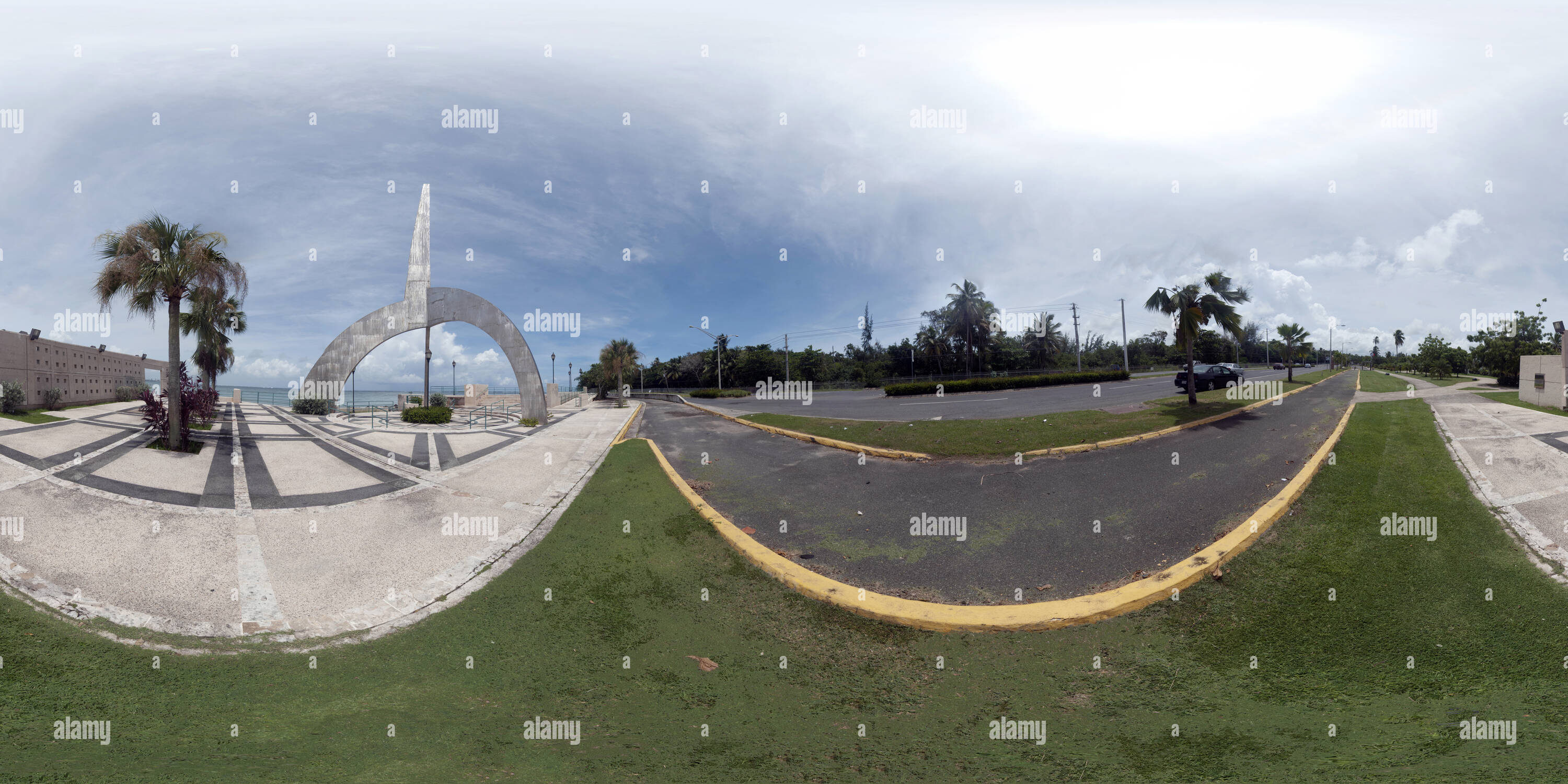 360° view of ISLA VERDE MONUMENT - Alamy