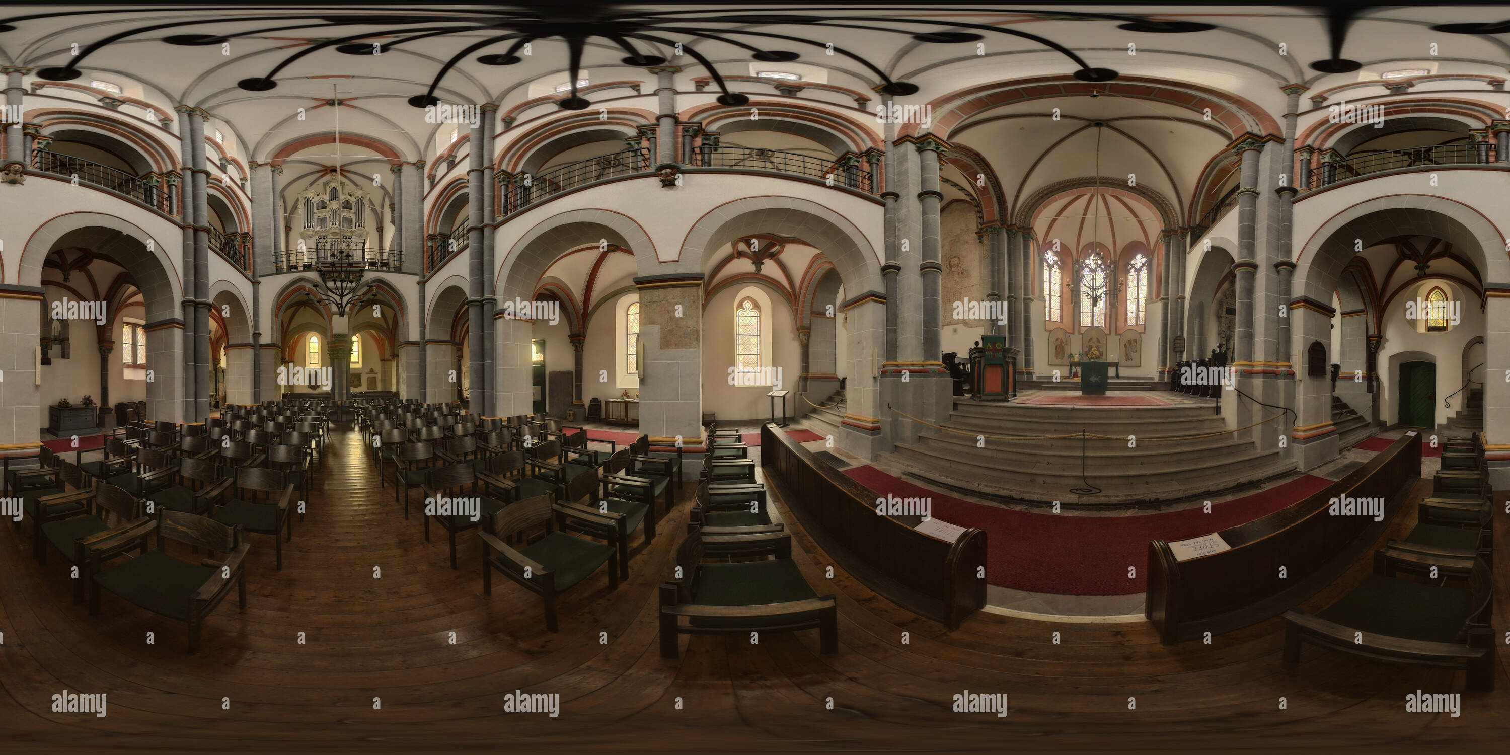 360° view of Kirche St Peter Bacharach 0276 - Alamy