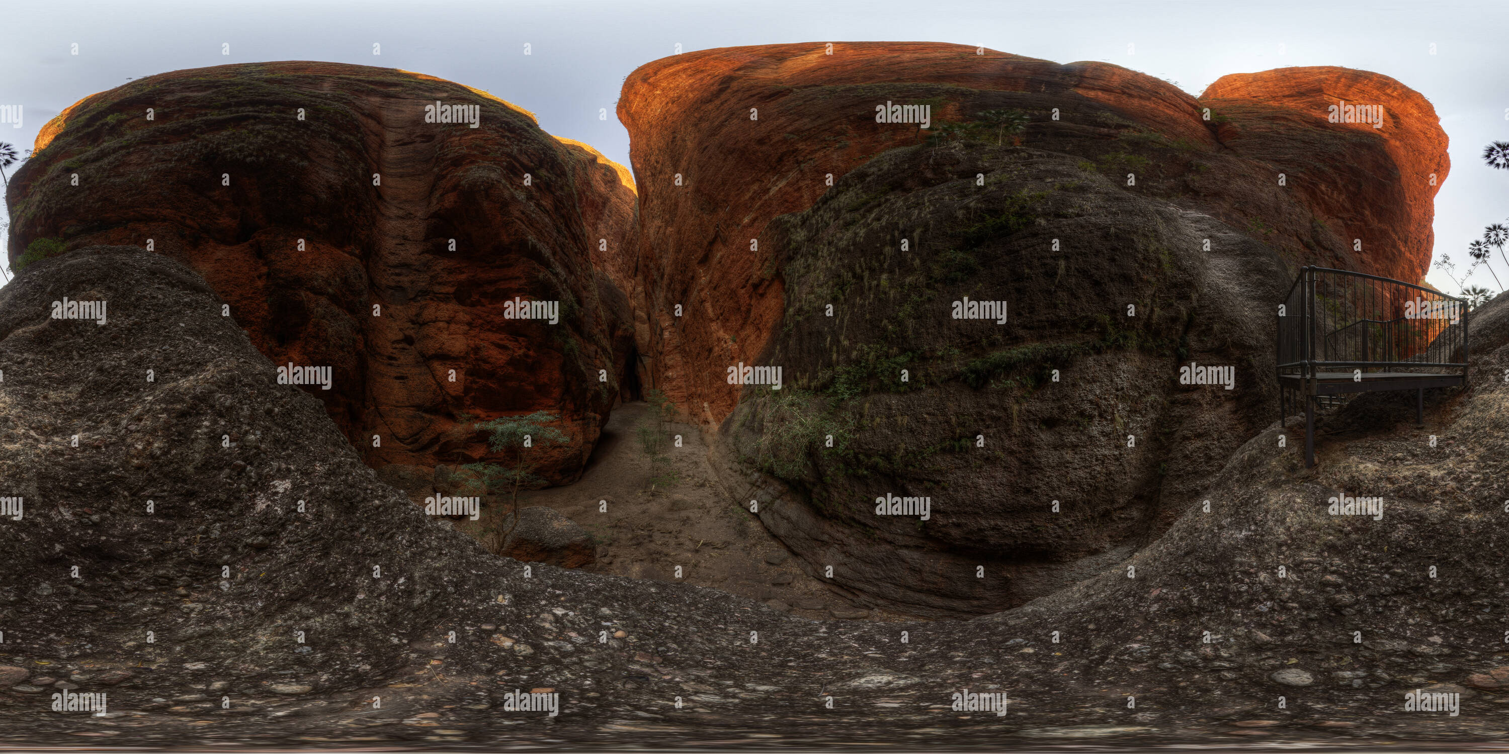 360° view of Mini Palms Gorge - Alamy