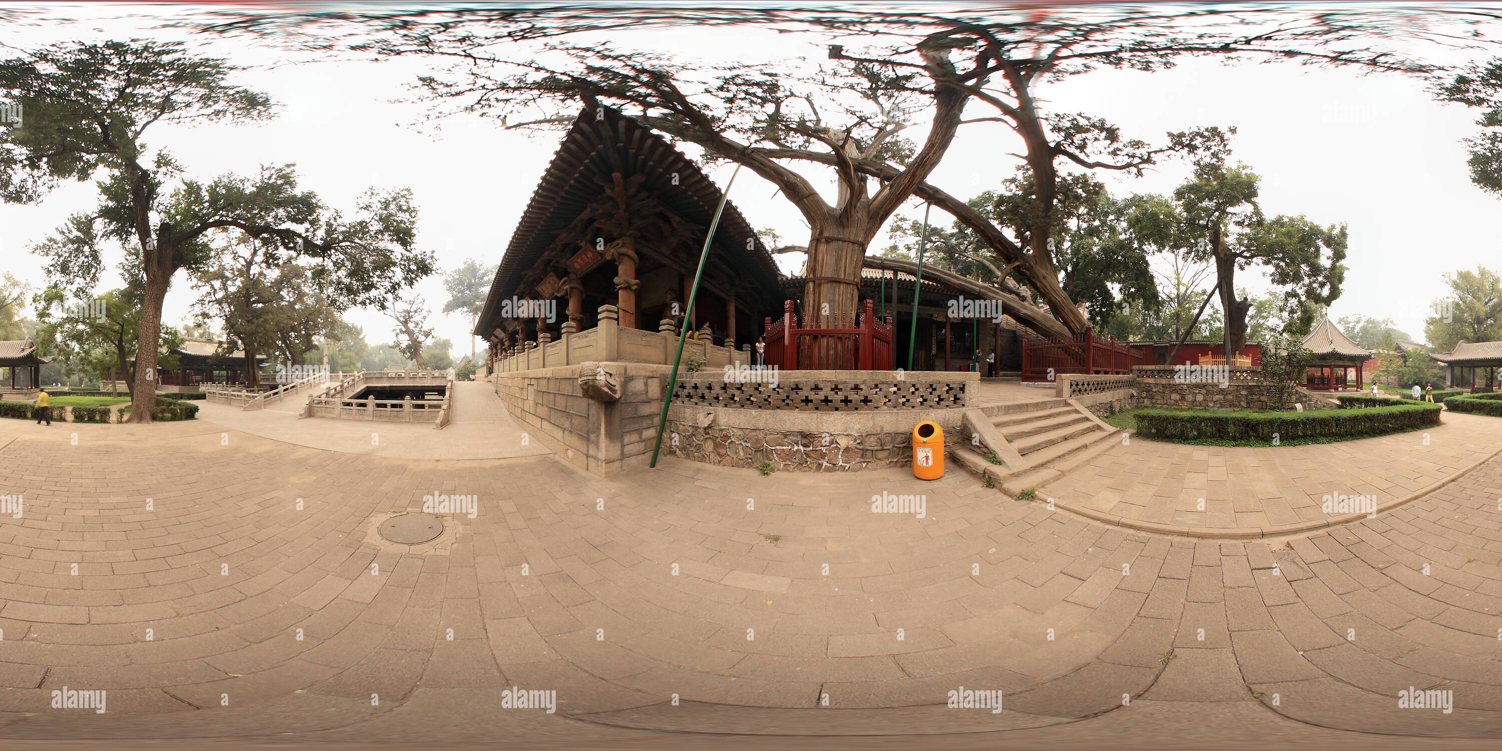 360° view of Shanxi Jinci - Notre Dame Hall -3 - Alamy