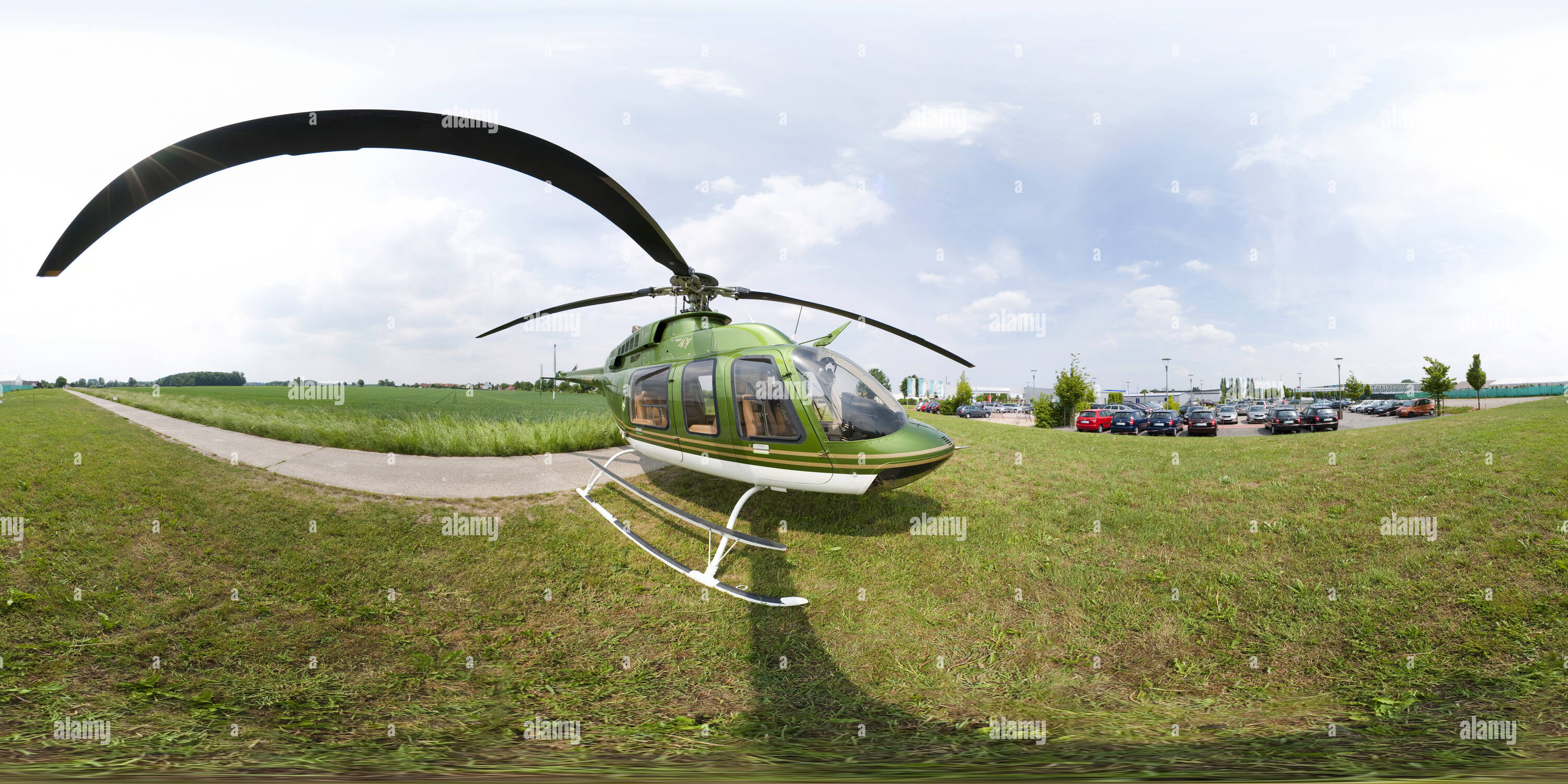 Bell 407 civil utility helicopter hi-res stock photography and images ...