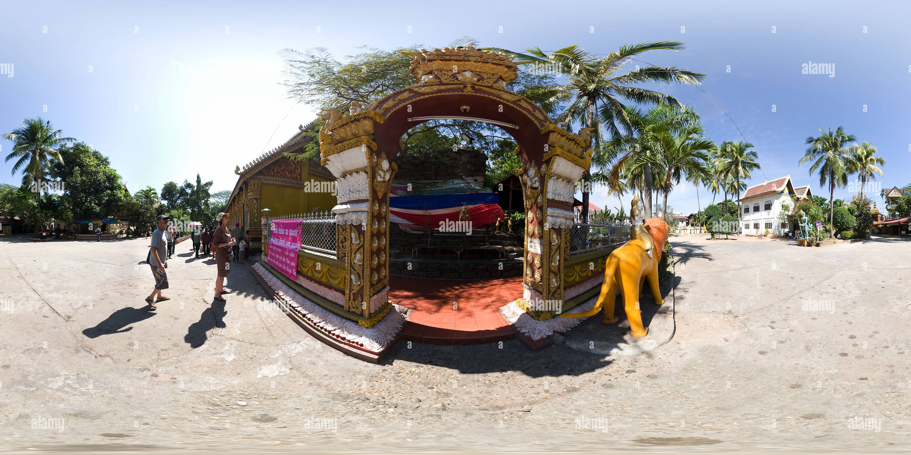 360° view of The Bird Temple - Alamy