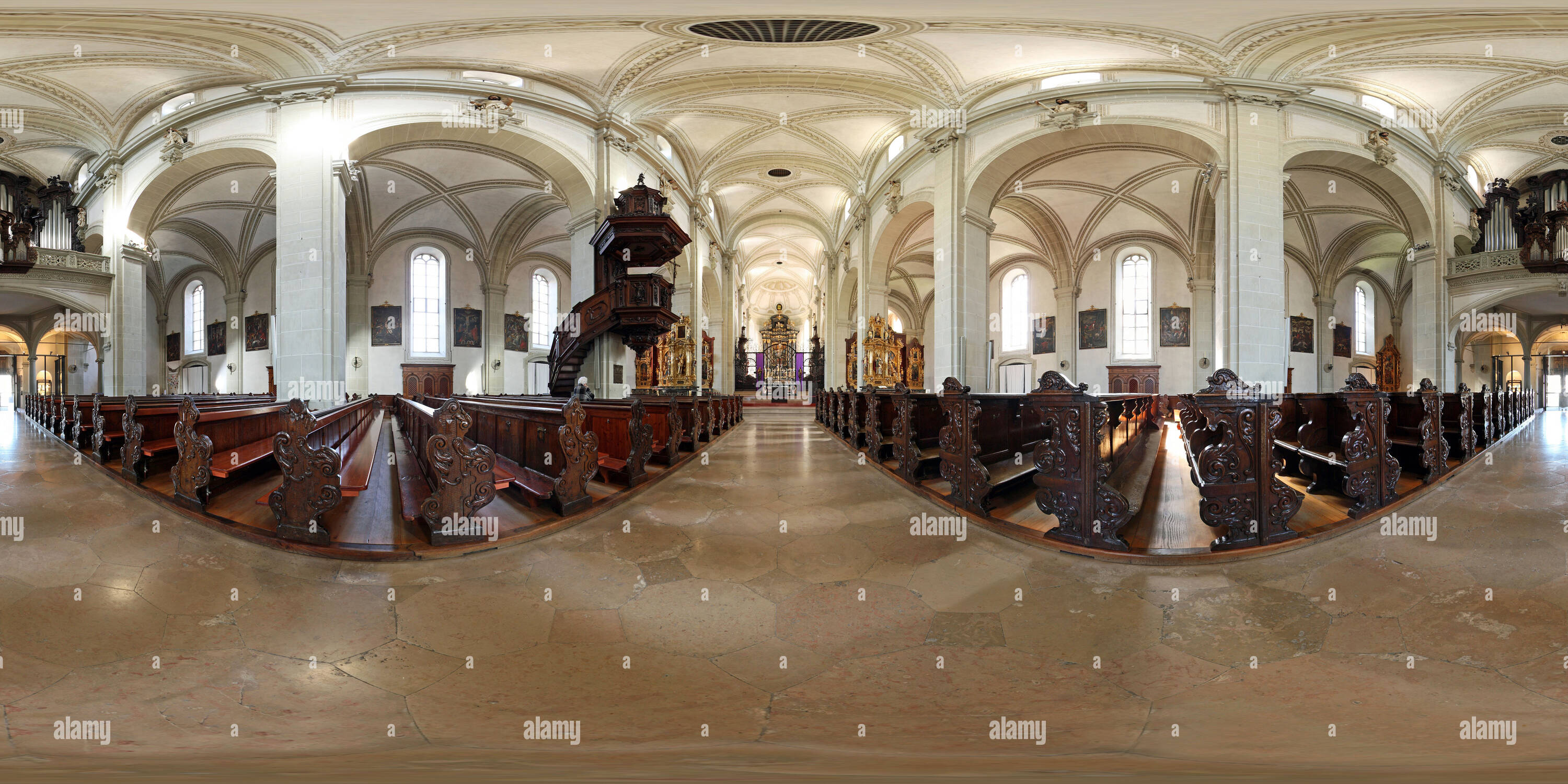 360° view of St. Leodegar Church - Alamy