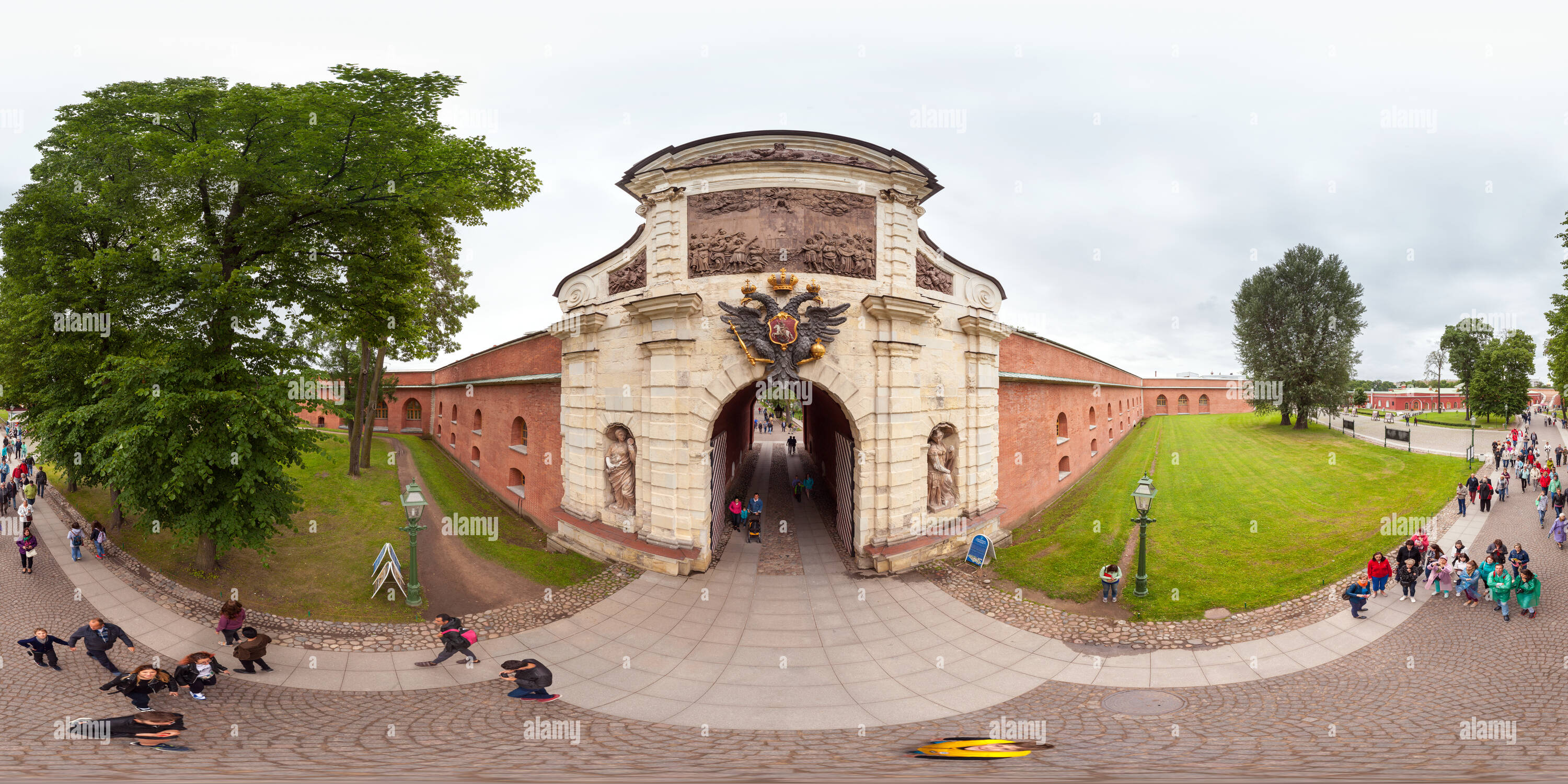 360° view of St. Peter's Gate at the Peter and Paul Fortress - Alamy