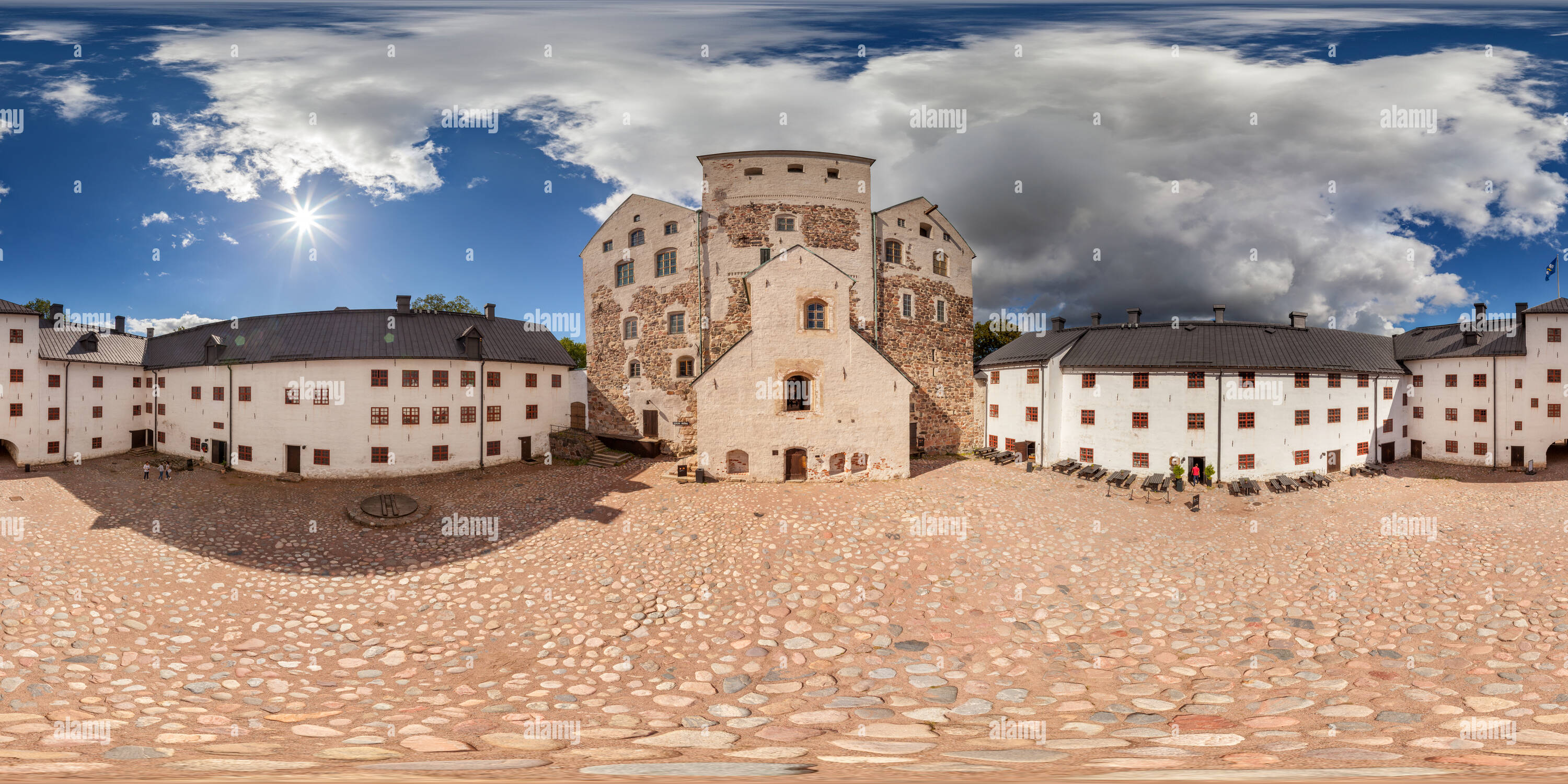 360° view of Turku Castle - Turun Linna - Alamy