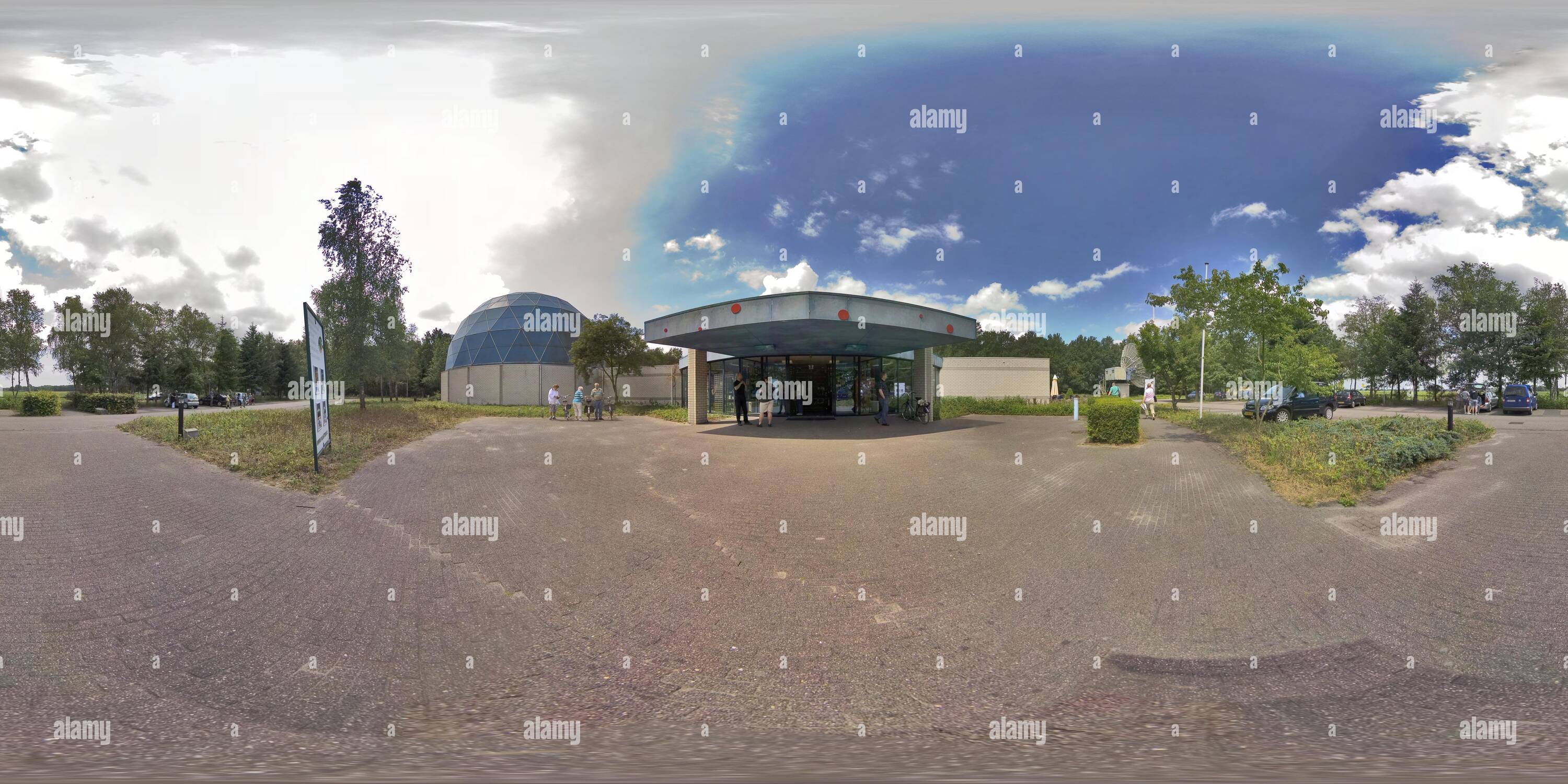 360° view of Dwingeloo - Planetron - Planetarium and space exhibition ...