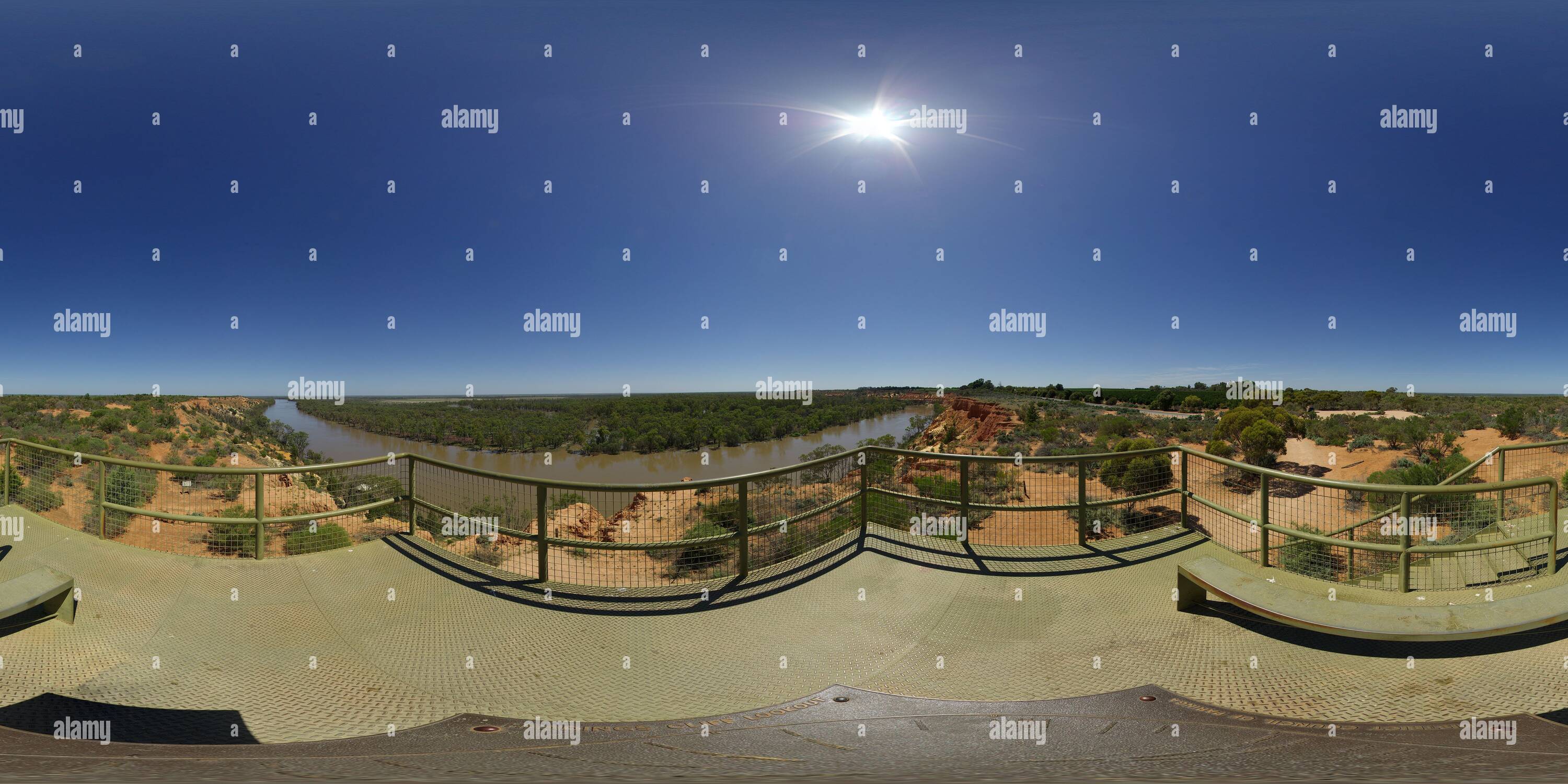 360° view of Murray River Headings Cliffs Lookout - Alamy