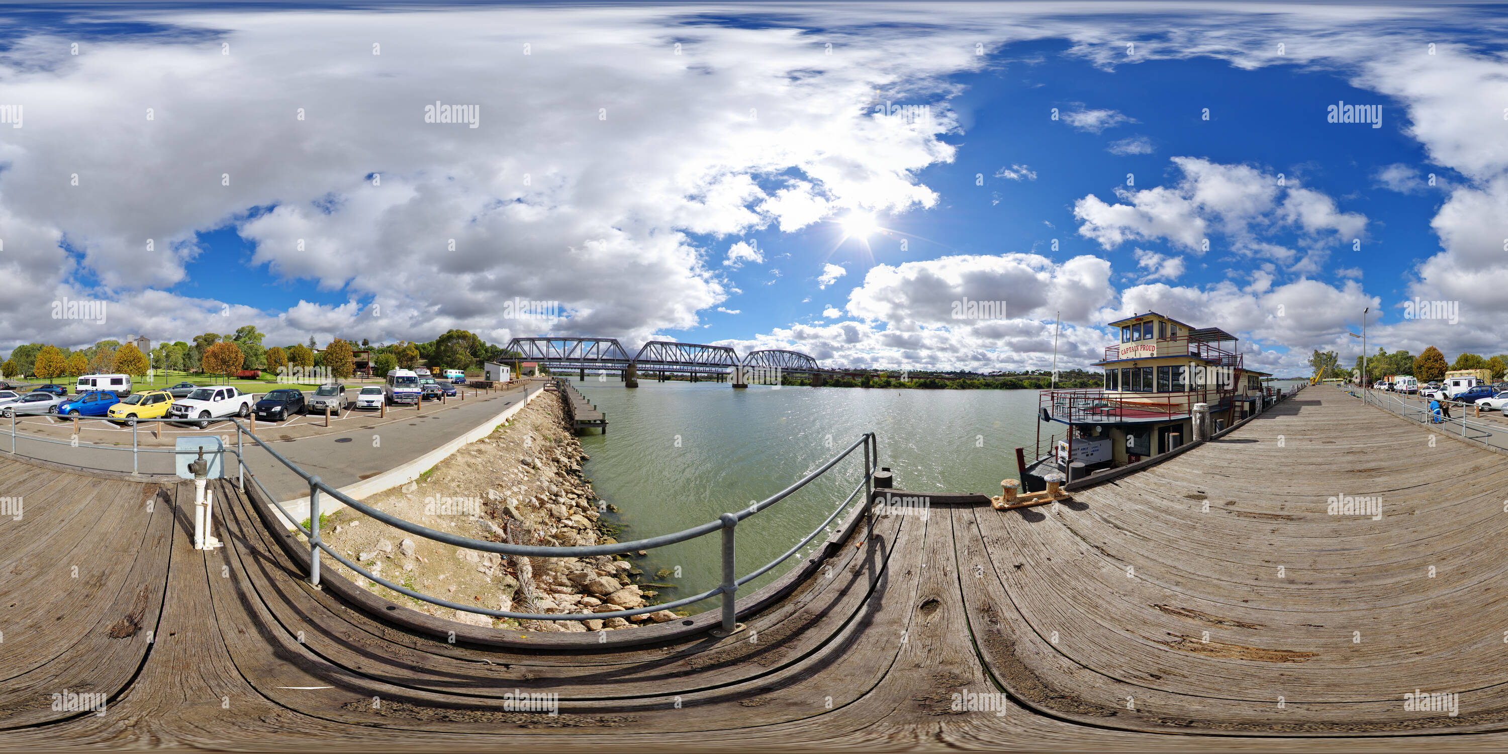 360° view of Sturt Reserve and Murray River in Murray Bridge - Alamy