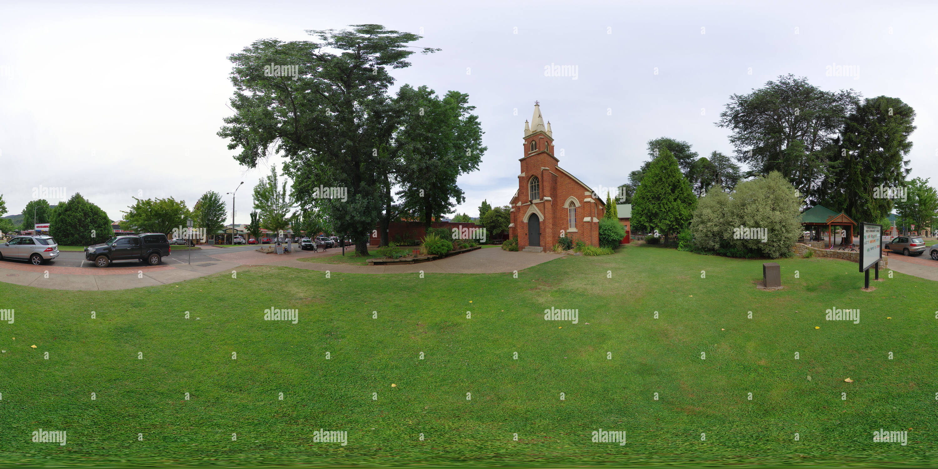 360° view of Uniting Church in Bright - Alamy