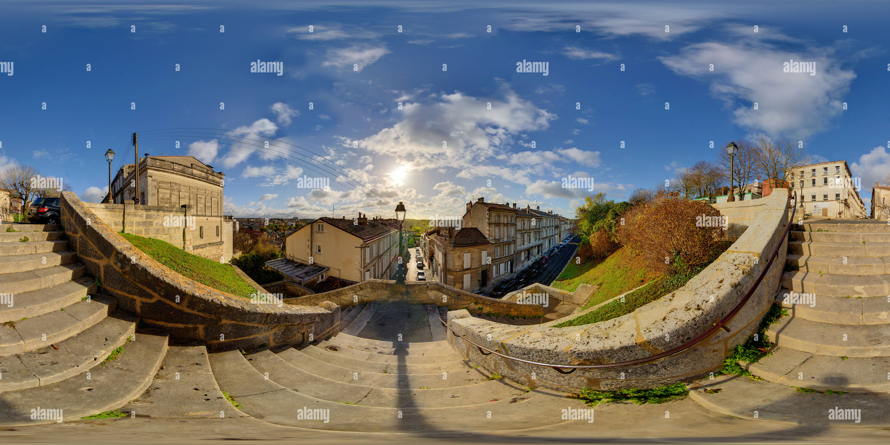 360° view of backlight view rue Laferrière from ramparts perron ...