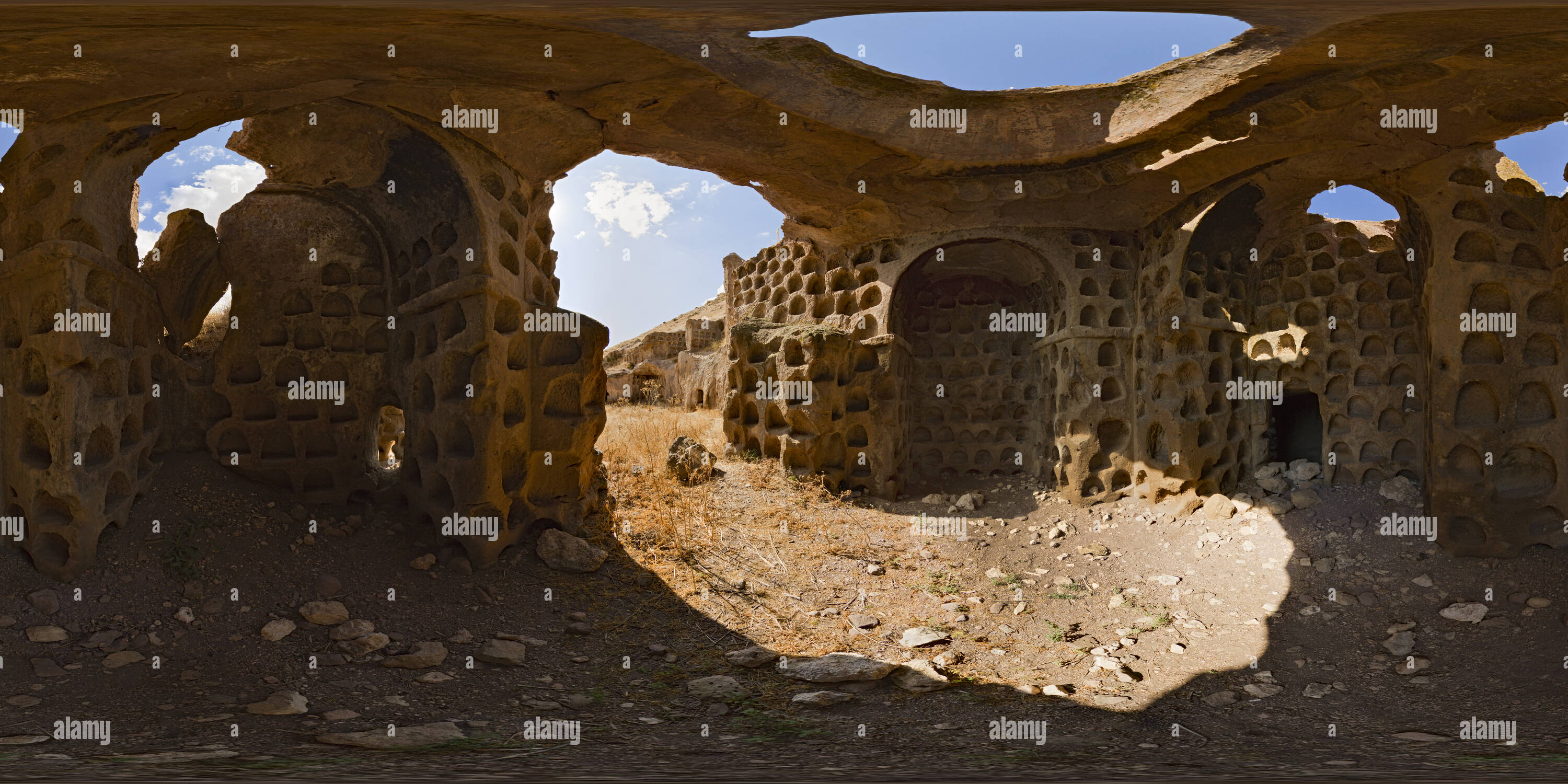 360° view of Pigeon Loft Cave Monastery, Cappadocia, Turkey - Alamy