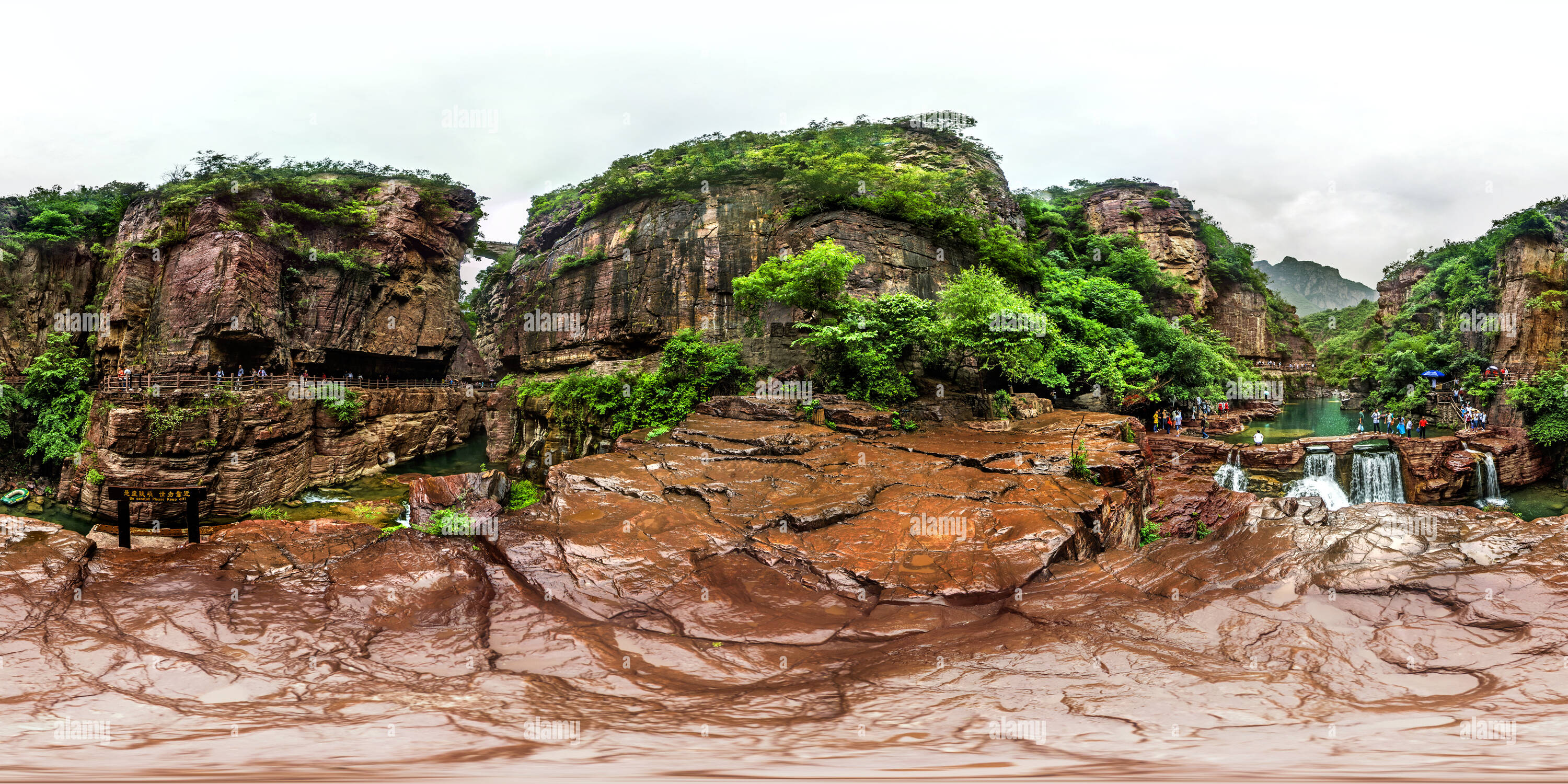 360° view of Henan Jiaozuo World Geological Park 2——The red stone gorge ...