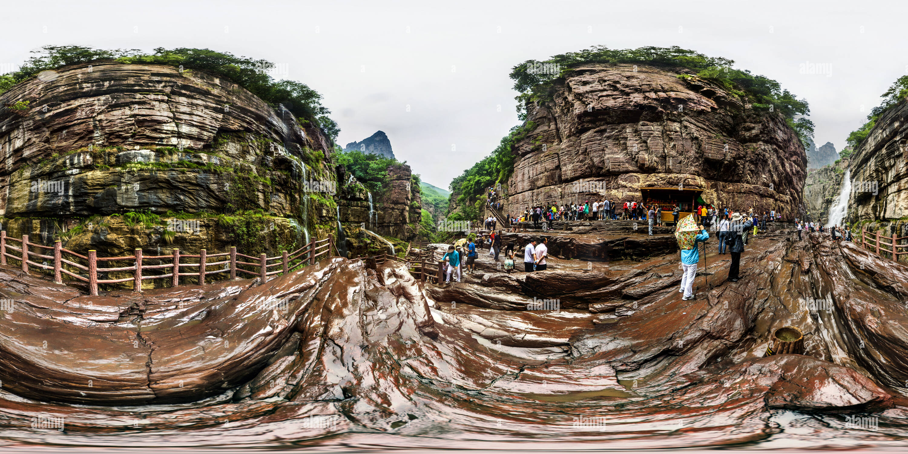 Yuntai mountain geological park henan hi-res stock photography and ...