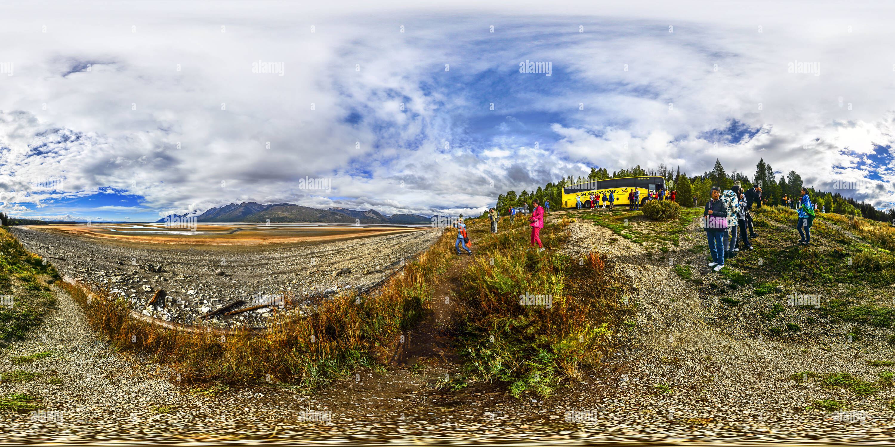 360° view of The South Gate of Yellowstone National Park USA——Jackson ...