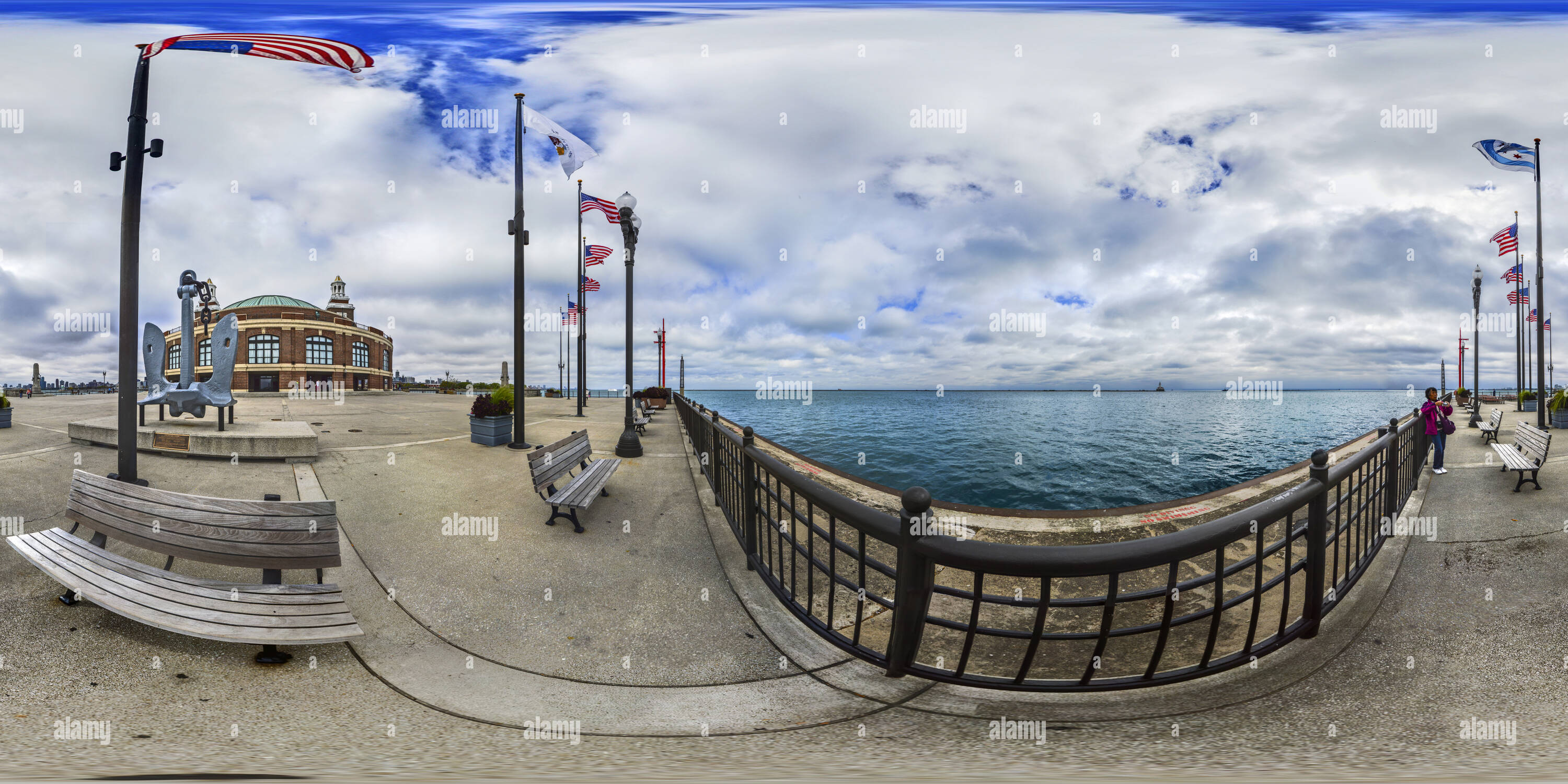 360° view of Navy Pier Chicago Illinois US——Overlooking Lake Michigan ...