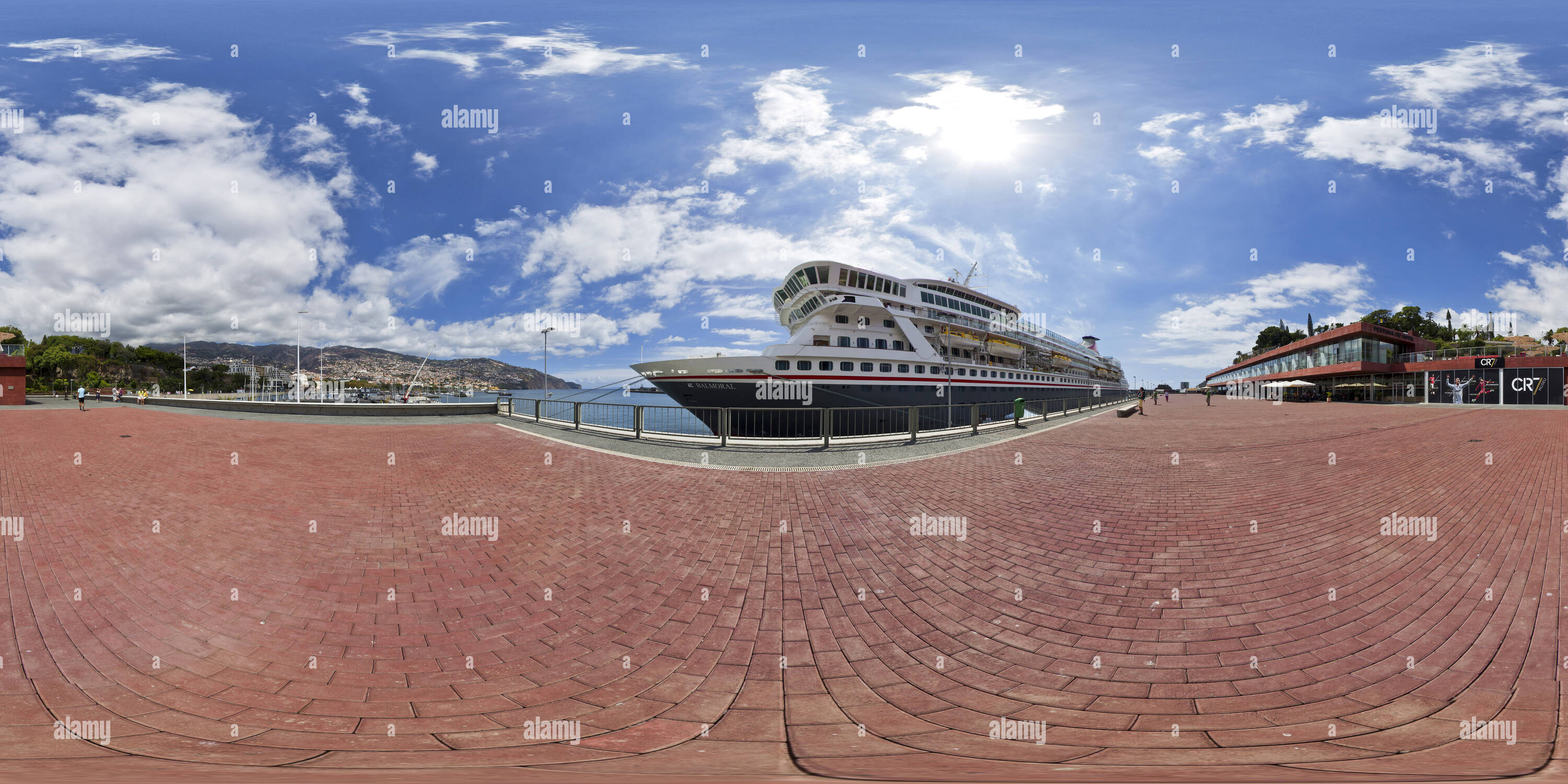 360° view of Madeira, Funchal Port - Alamy